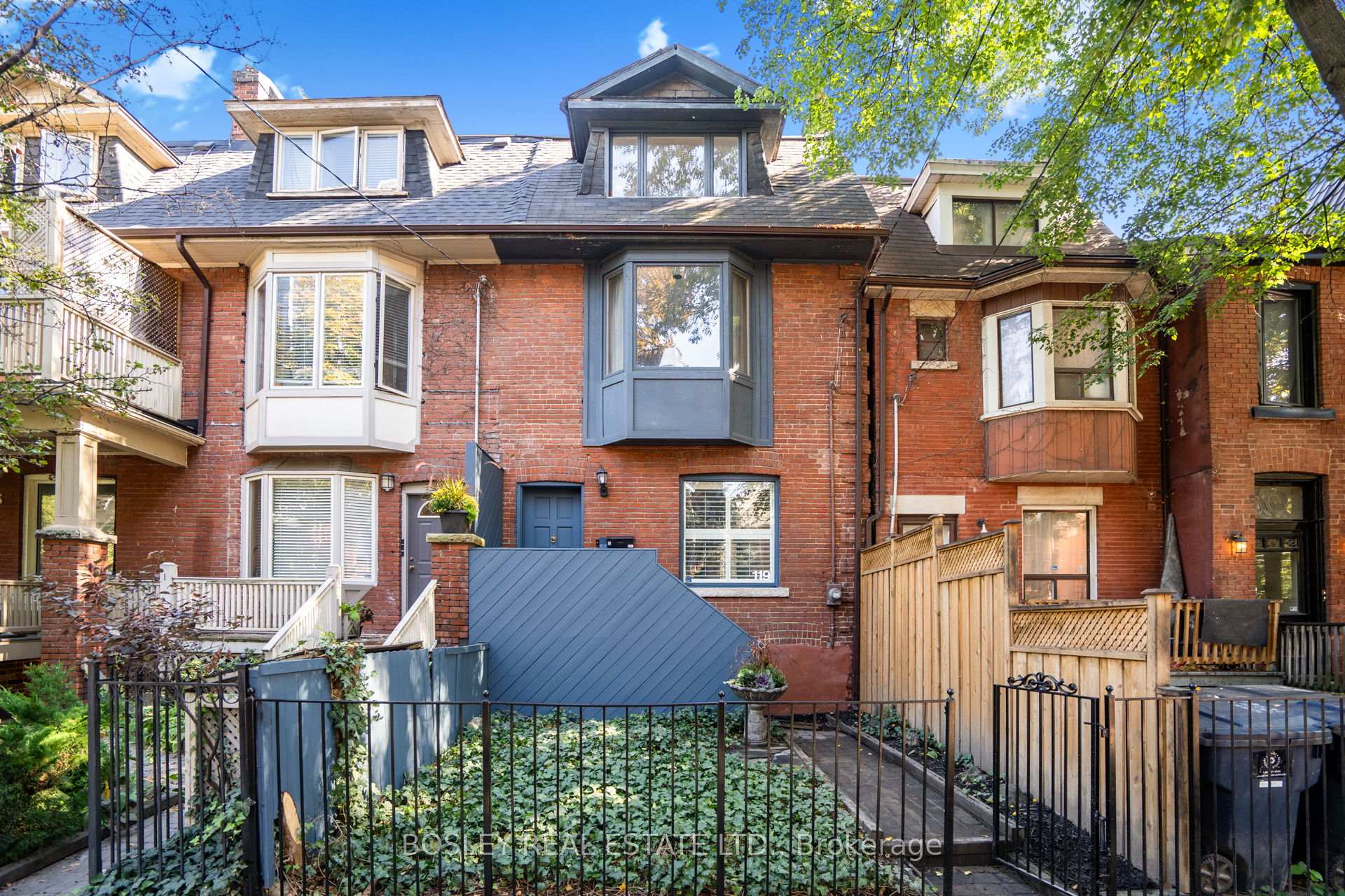 119 Seaton Street, Toronto, ON M5A 2T3