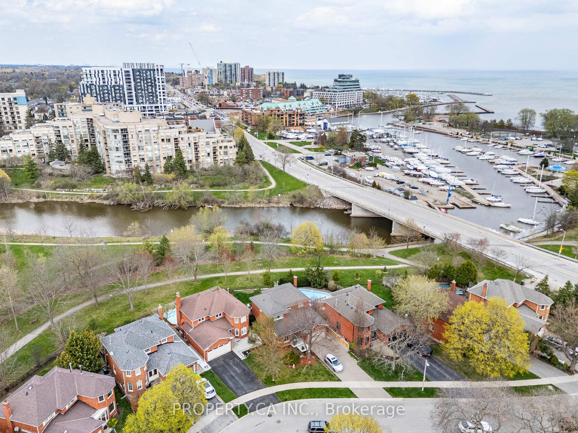 119 Triller Place, Oakville, ON L6L 6J3