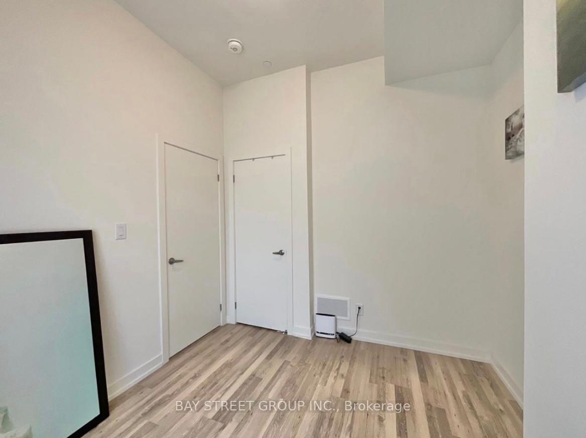12 - 370 G Red Maple Road, Richmond Hill, ON L4C 5T4