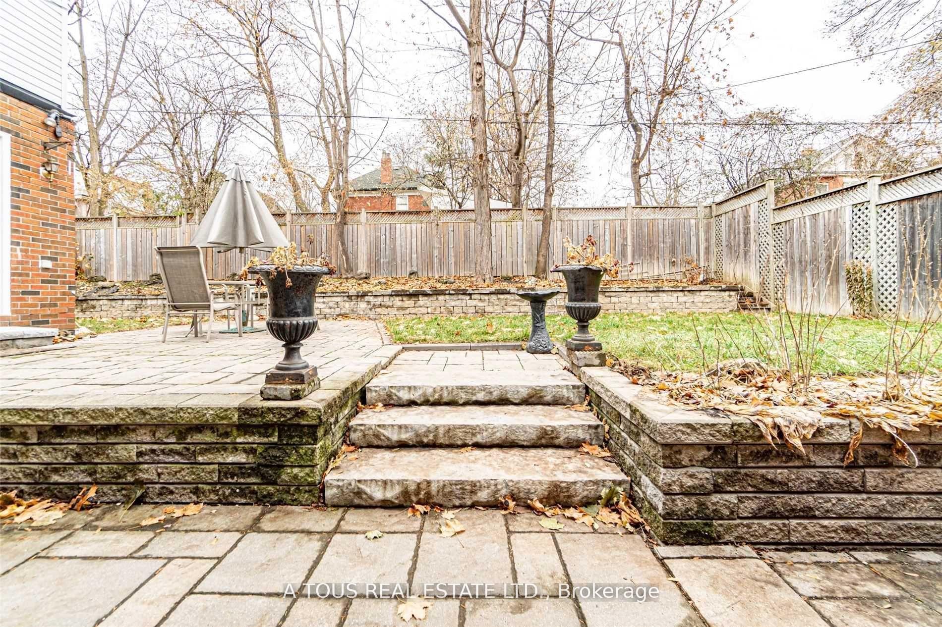 12 Armstrong Street, Brampton, ON L6W 1W6