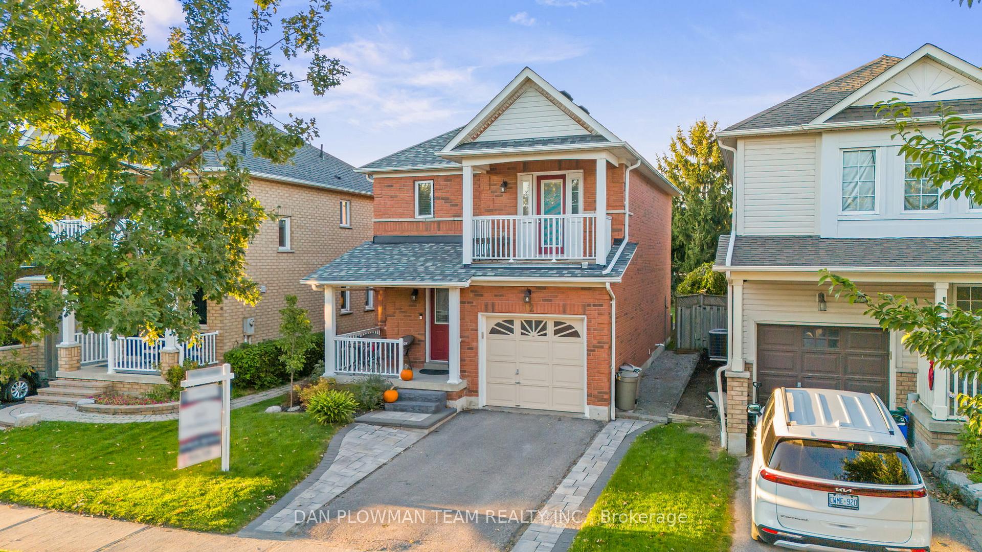 12 Breakwater Drive, Whitby, ON L1N 9R7