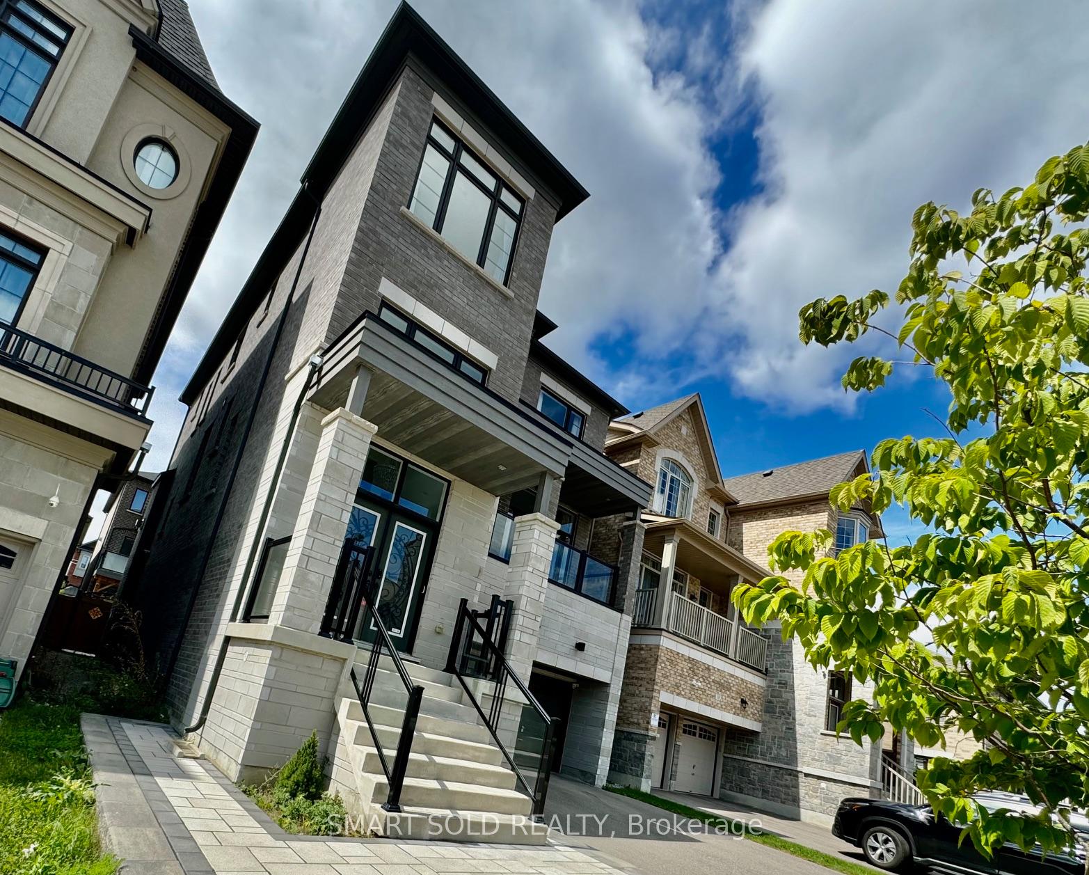 12 Elder Street, Richmond Hill, ON L4S 0H2