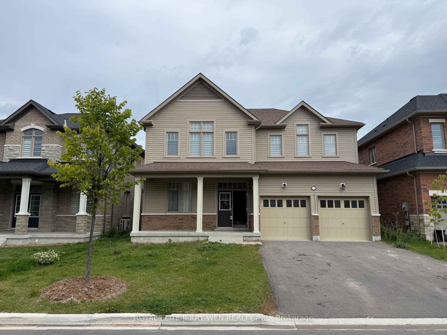 12 Faimira Avenue, Georgina, ON L4P 0C2