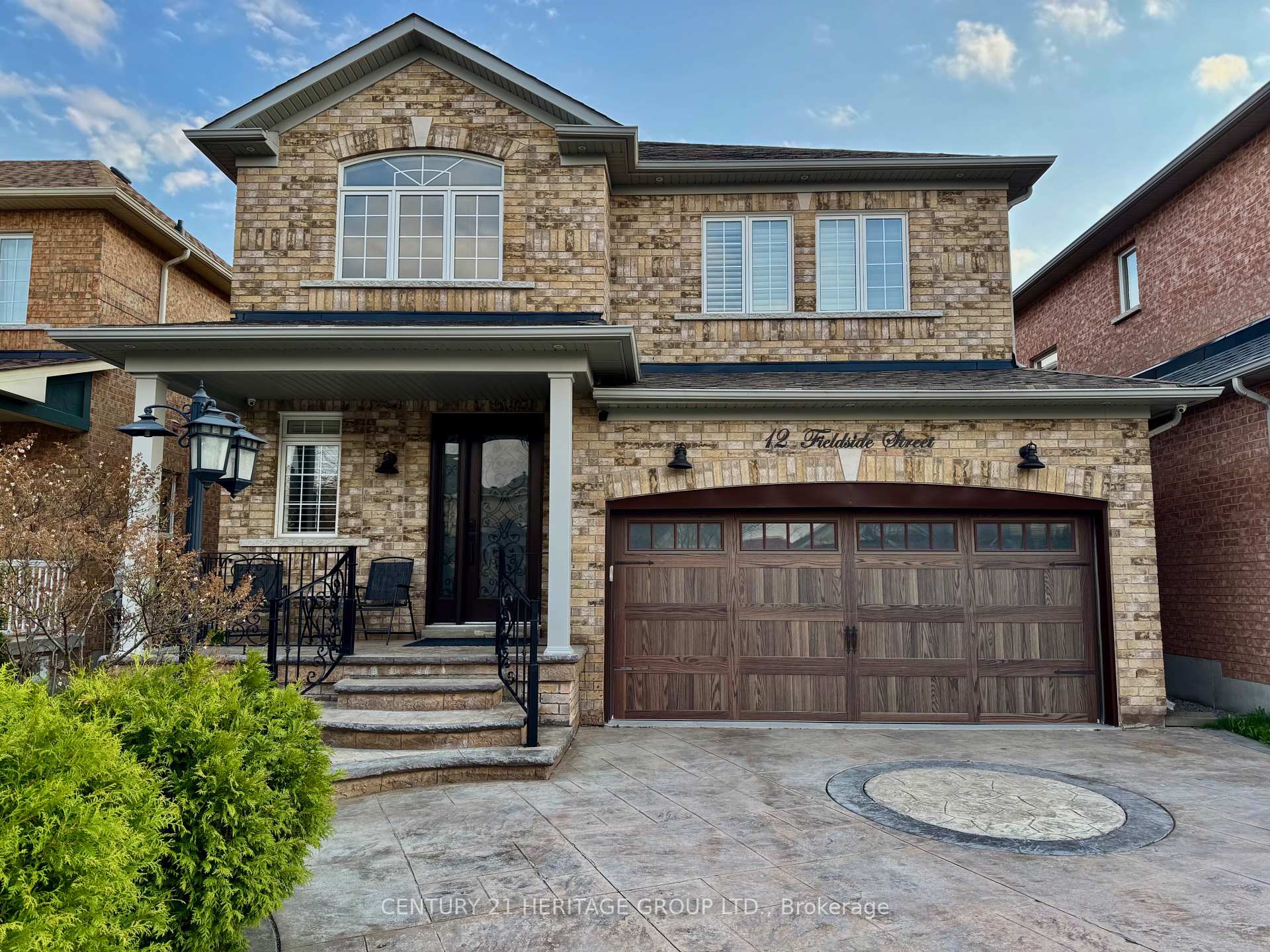 12 Fieldside Street, Markham, ON L6B 0B4