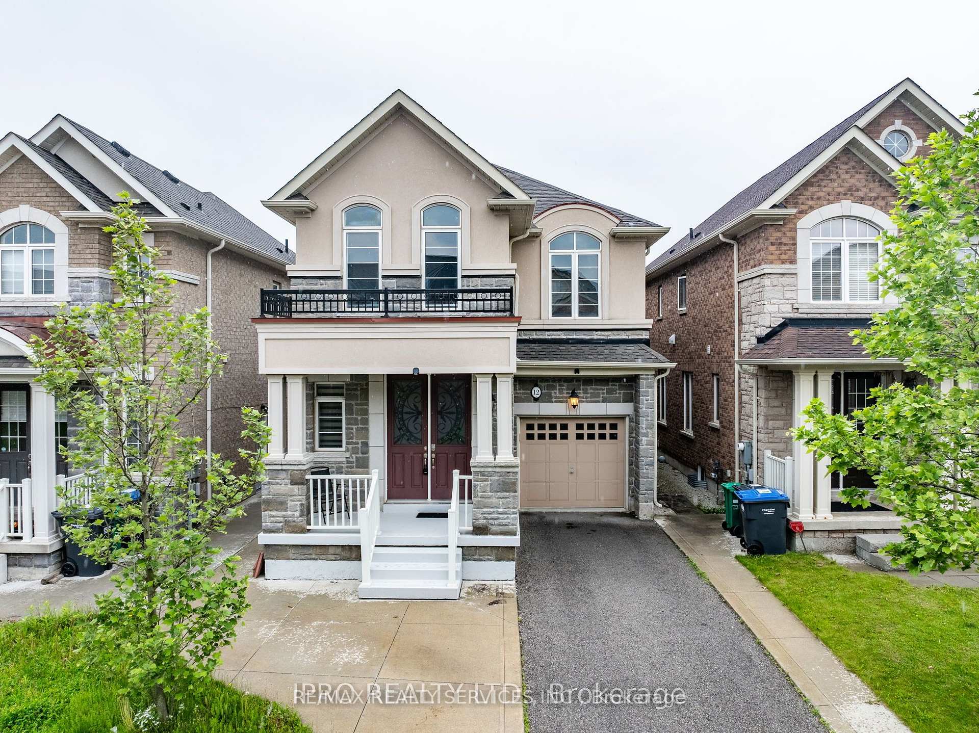 12 Goodsway Street, Brampton, ON L7A 4A3