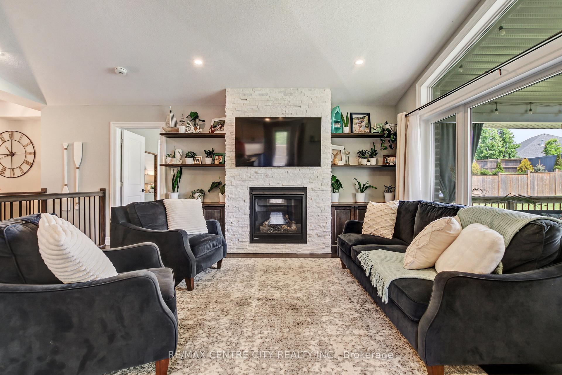 12 LINCOLN'S COVE, Central Elgin, ON N5L 0A8