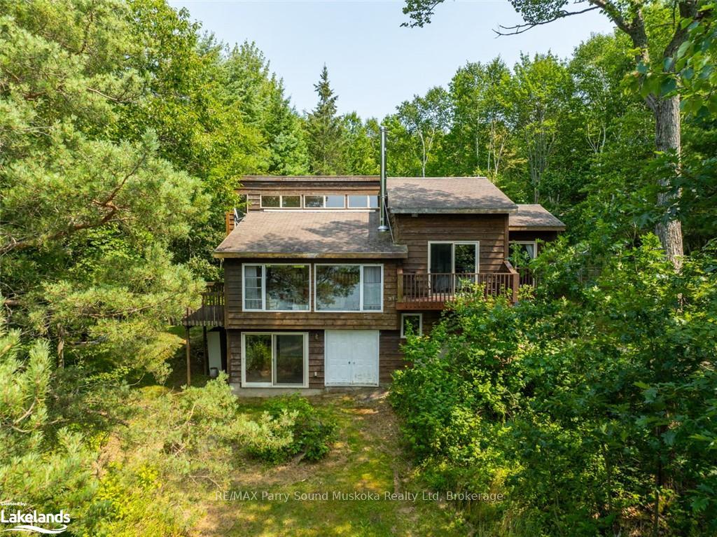 12 LINDA Lane W, Carling, ON P0G 1G0