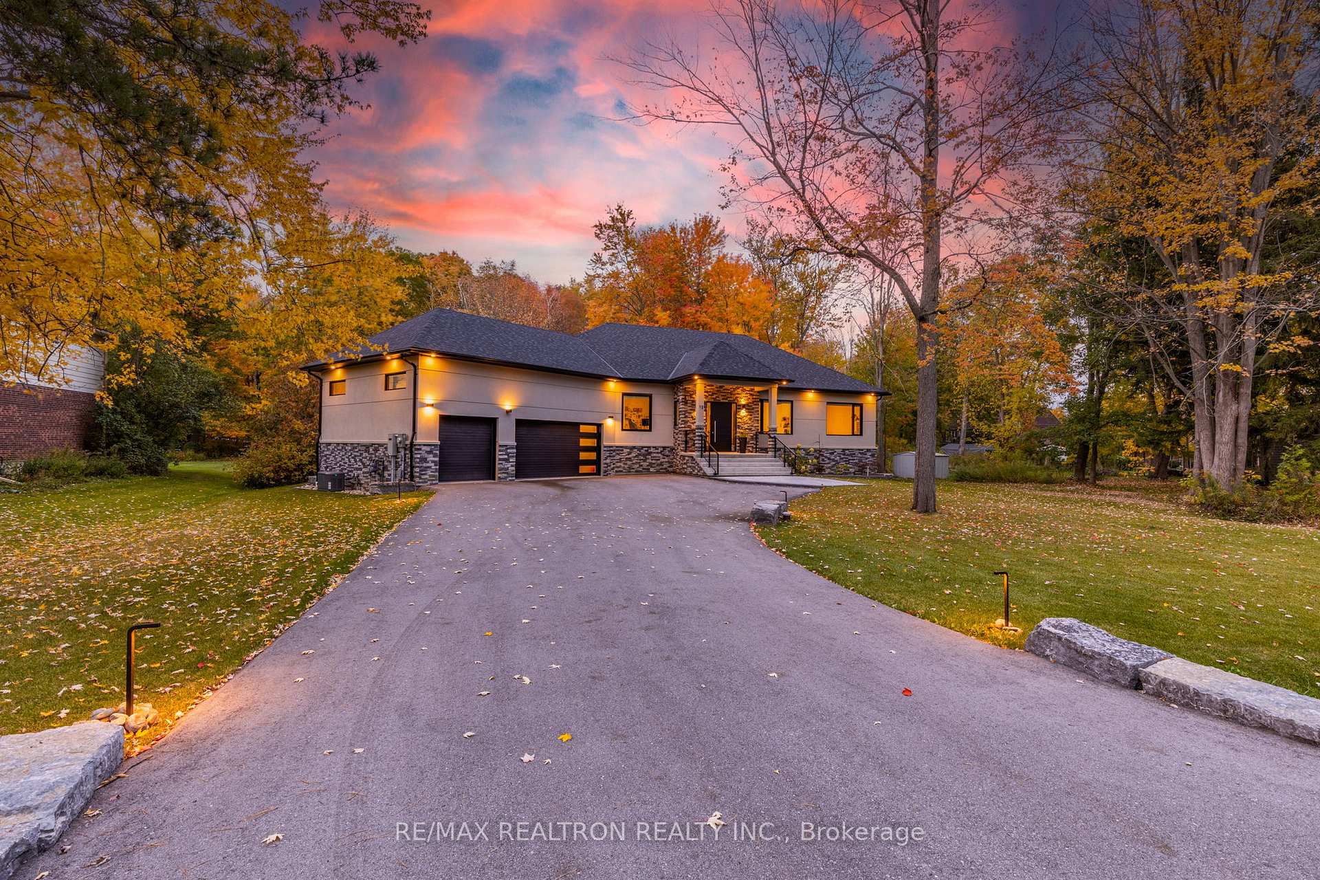 12 Morgans Road, East Gwillimbury, ON L9N 0E7