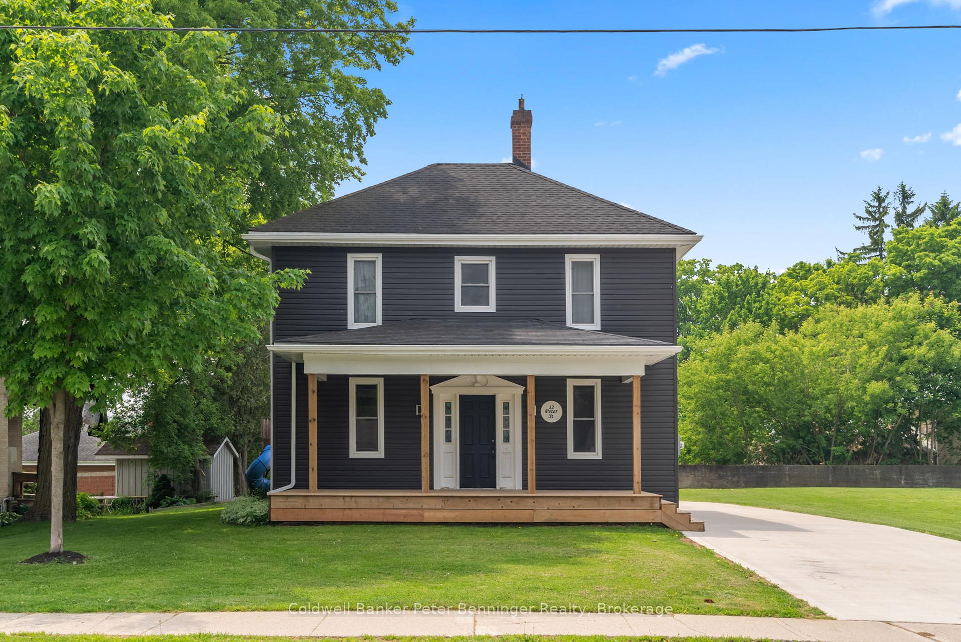 12 Peter Street S, South Bruce, ON N0G 2J0