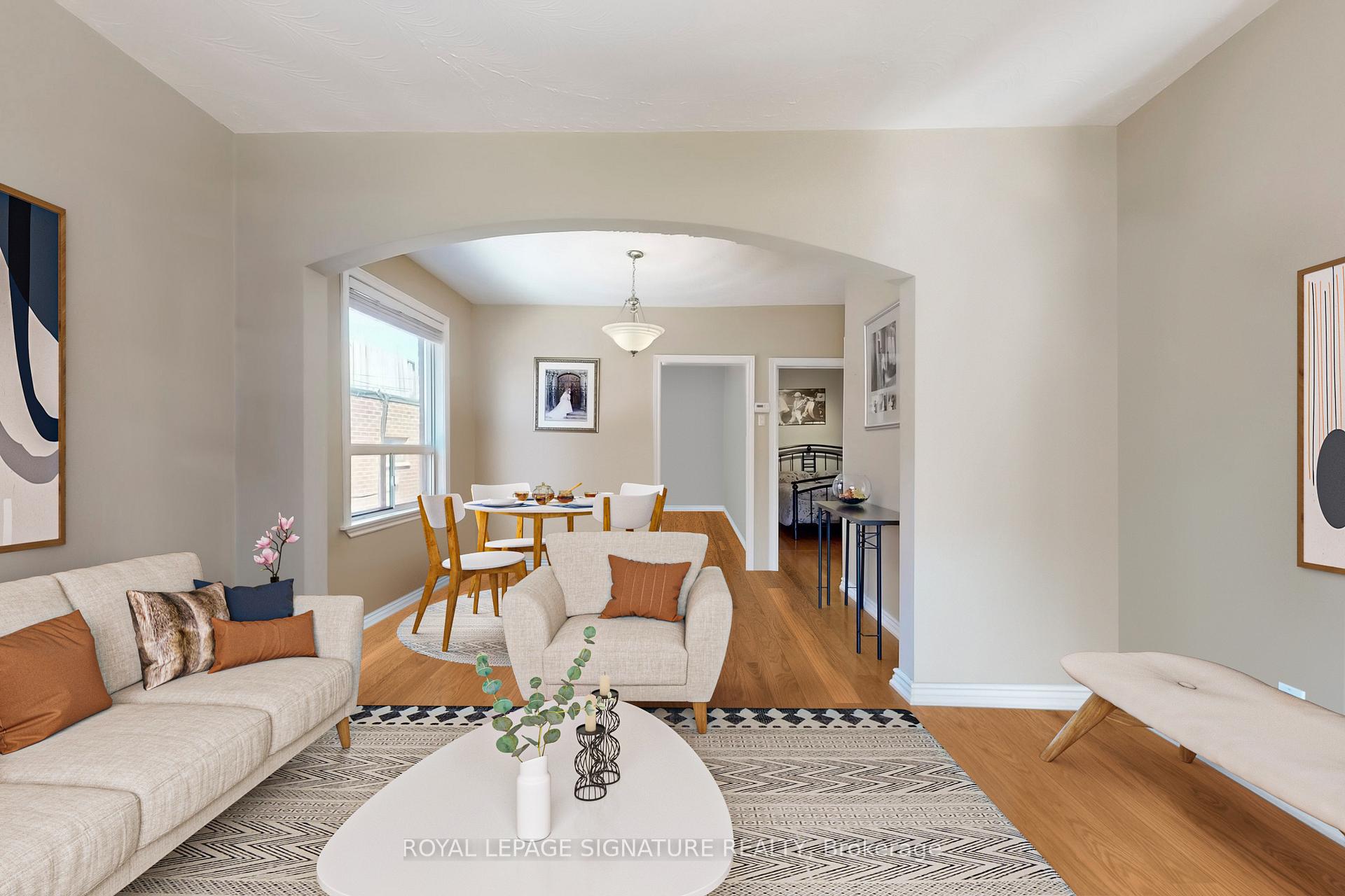 12 Rowntree Avenue, Toronto, ON M6N 1R3