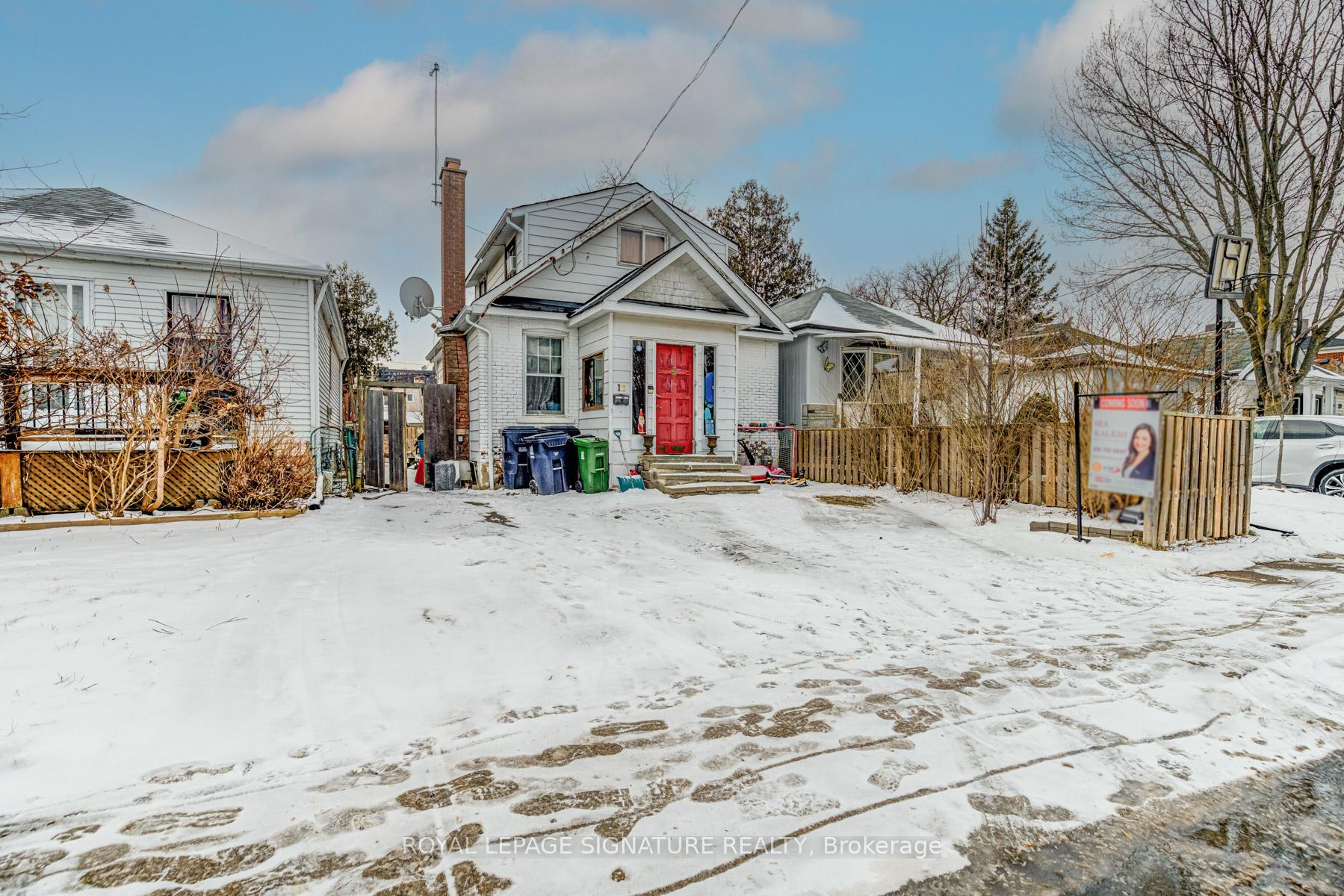 12 Wanstead Avenue, Toronto, ON M1L 3L4