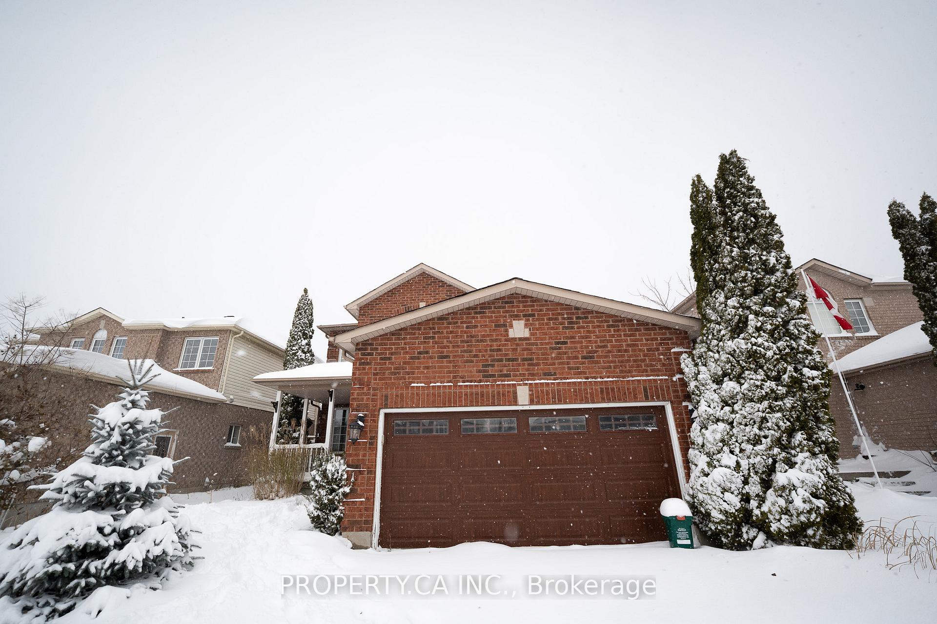 12 Wice Road, Barrie, ON L4N 8R9