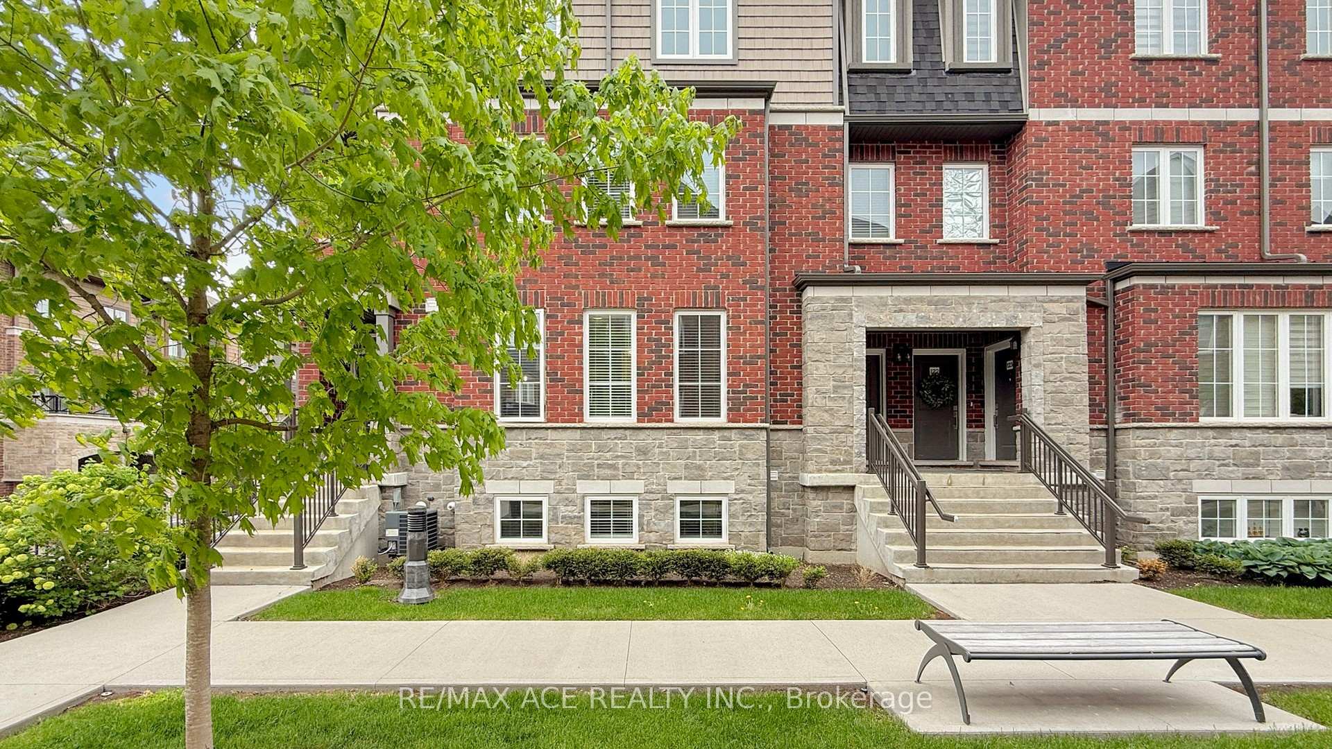 120 - 445 Ontario Street S, Milton, ON L9T 9K5