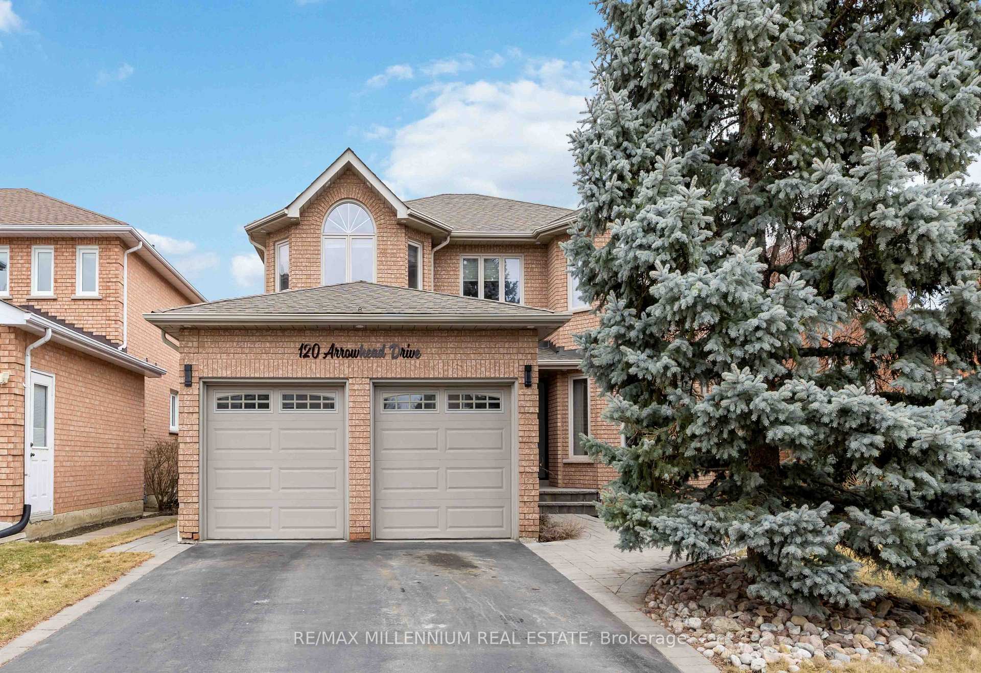120 Arrowhead Drive, Vaughan, ON L4L 4A5