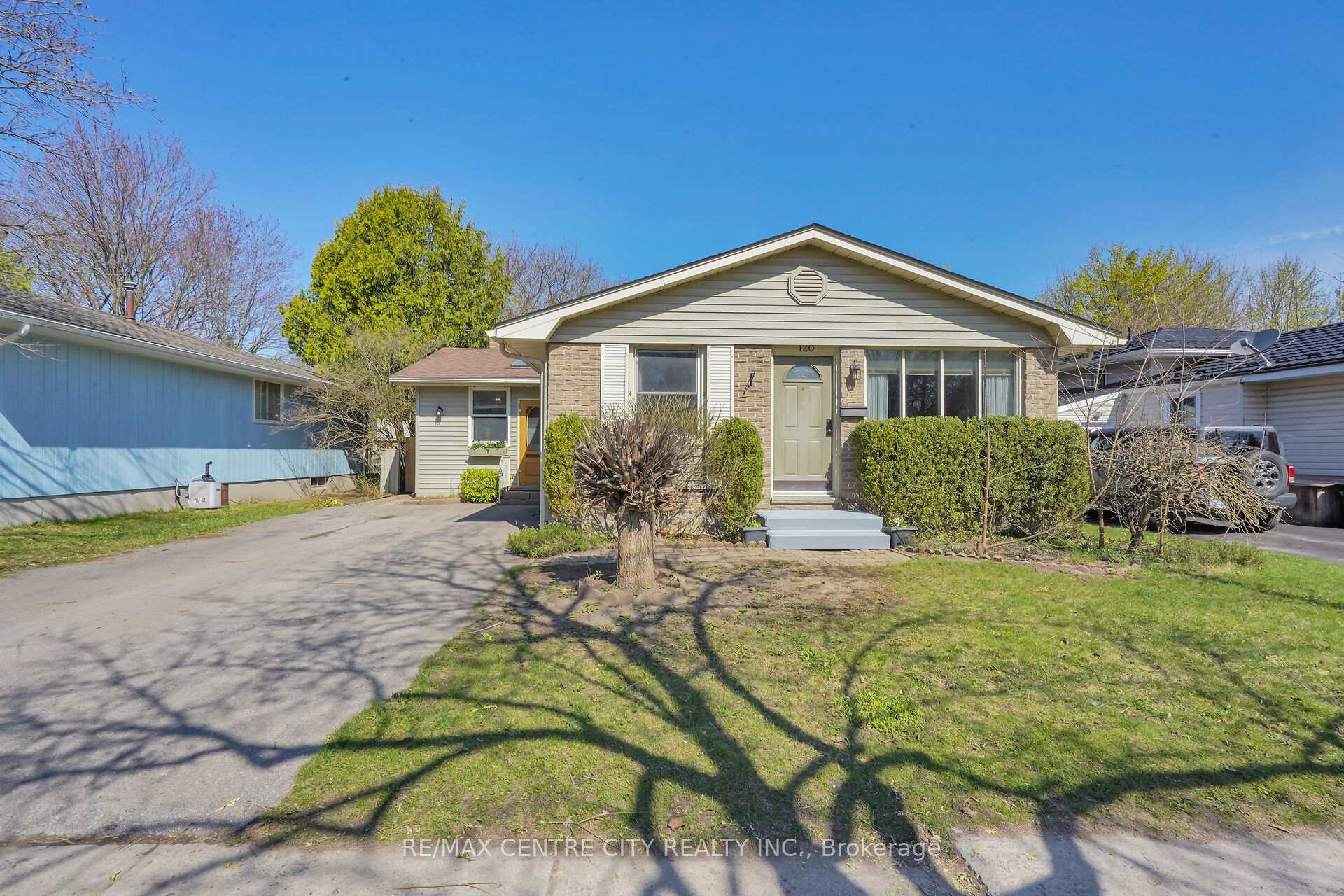 120 Hawthorne Road, London North, ON N6G 2W8