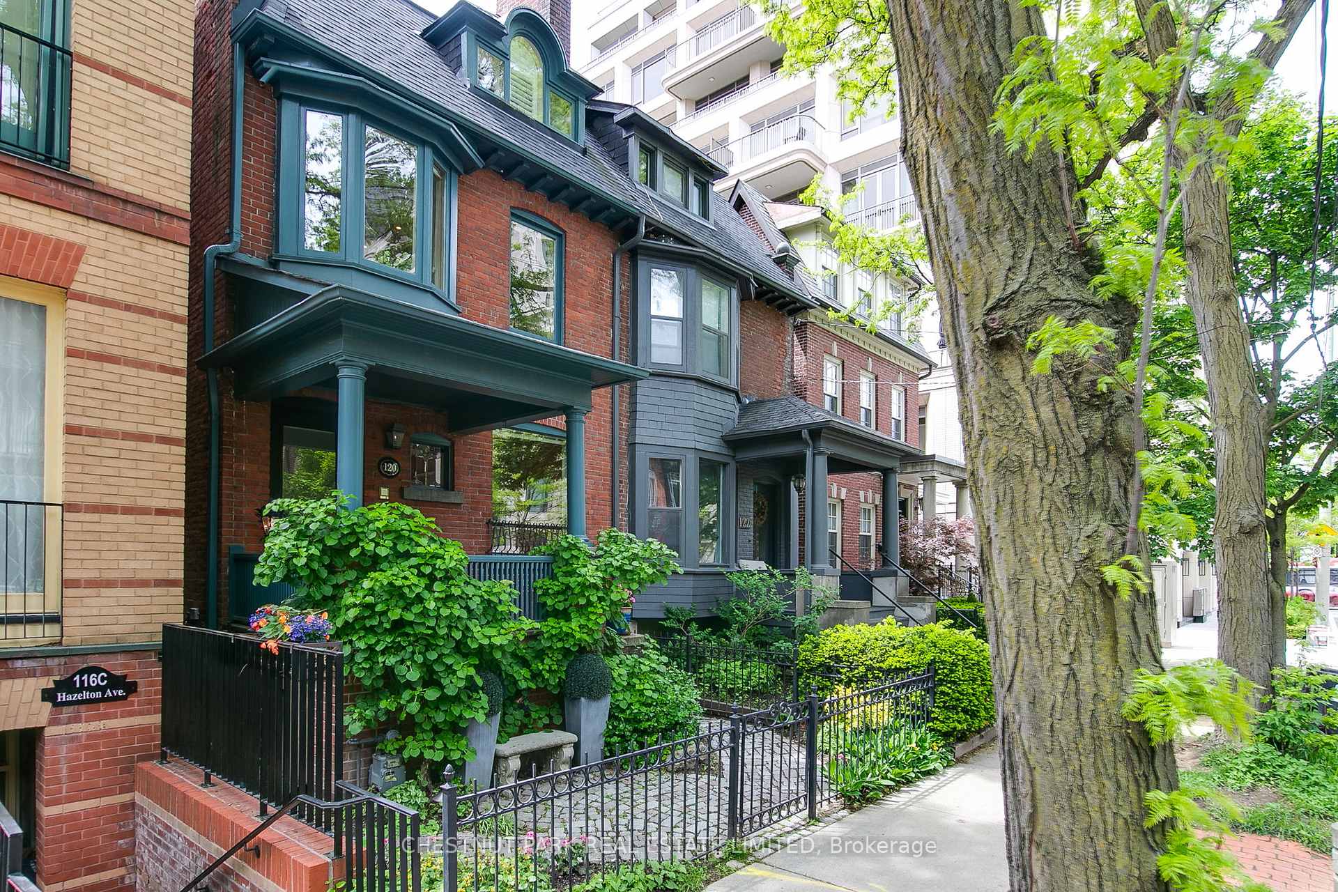 120 Hazelton Avenue, Toronto, ON M5R 2E5
