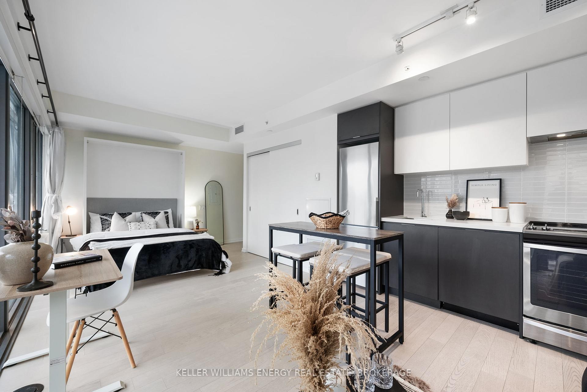 1201 - 60 Colborne Street, Toronto, ON M5E 0B7