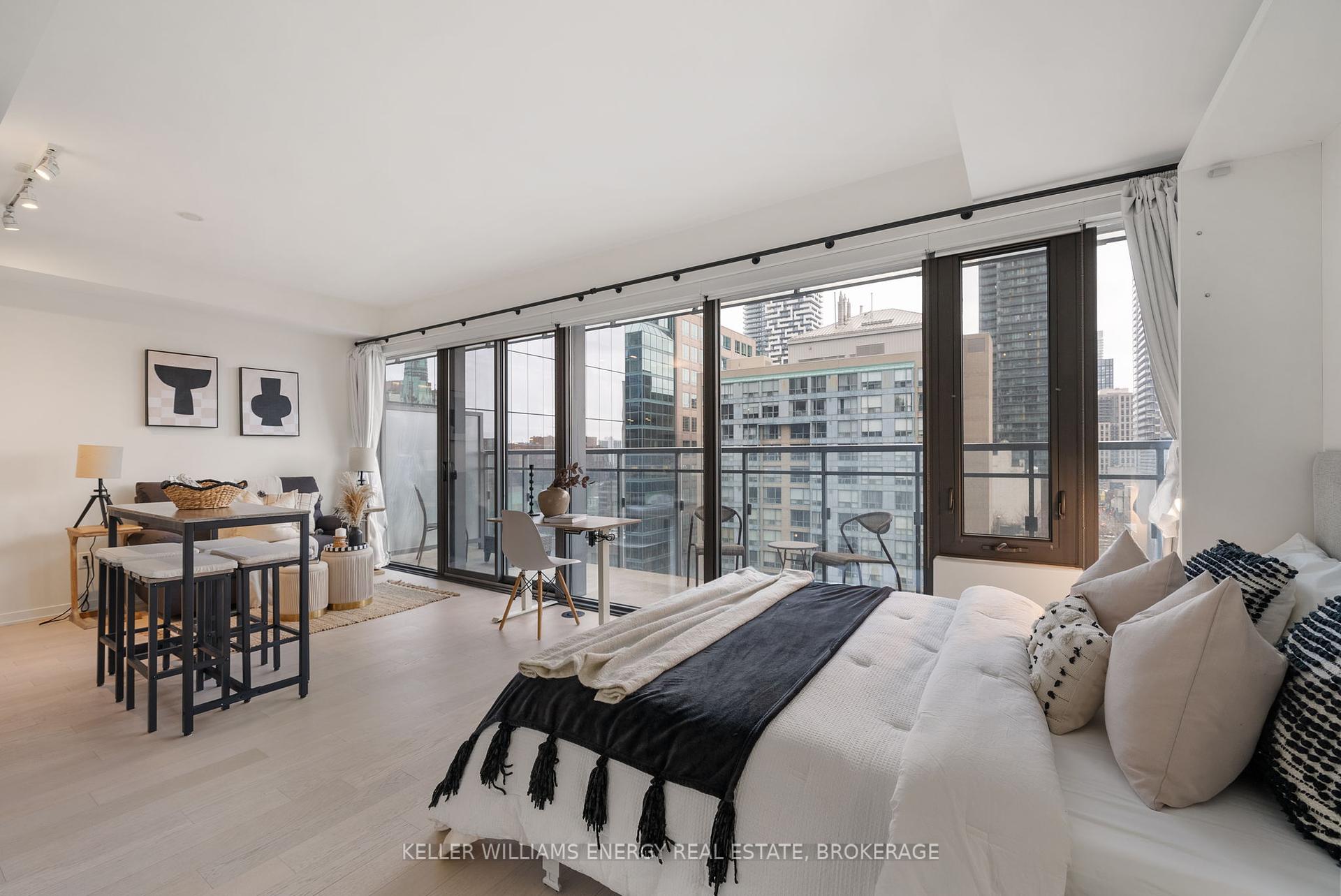 1201 - 60 Colborne Street, Toronto, ON M5E 0B7