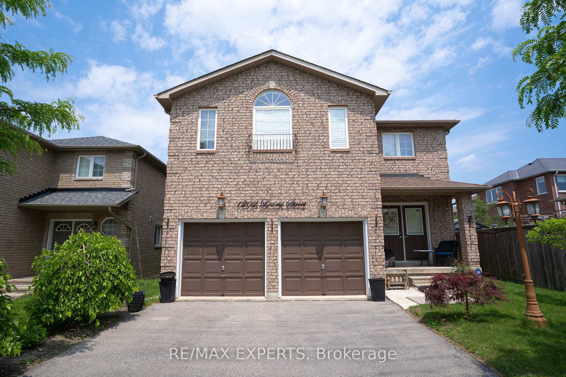 1202 Lowrie Street, Innisfil, ON L9S 0E5