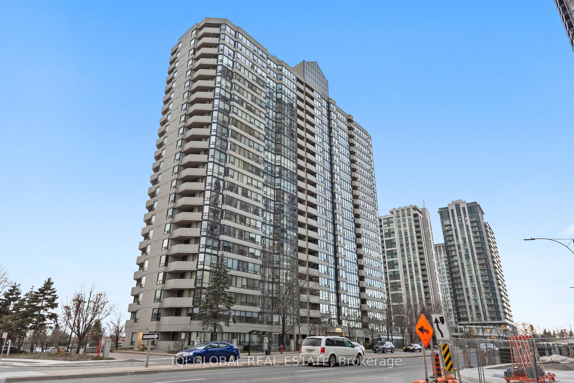 1205 - 330 Rathburn Road, Mississauga, ON L5B 3Y2