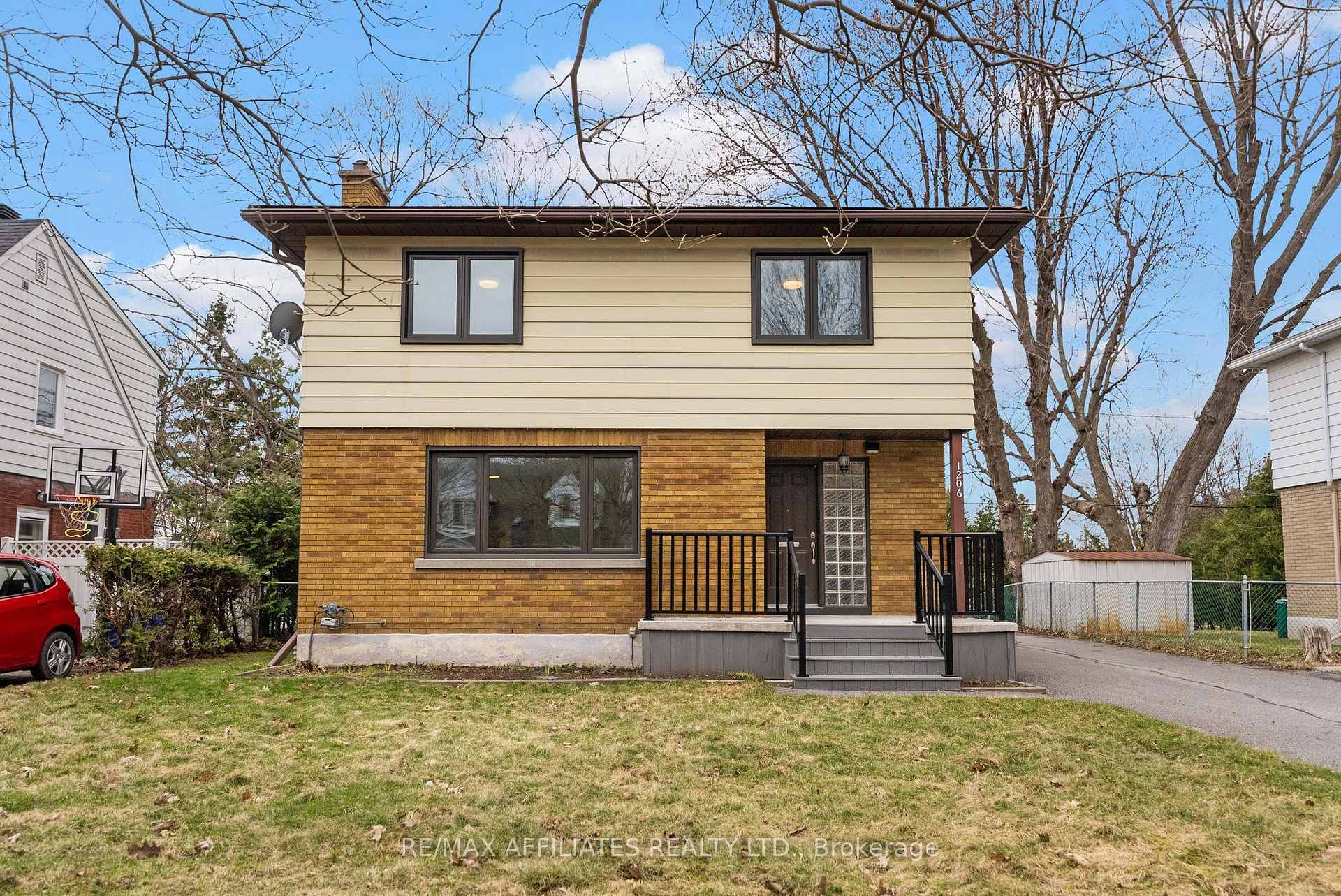 1206 Checkers Road, Belair Park - Copeland Park and Area, ON K2C 2S7