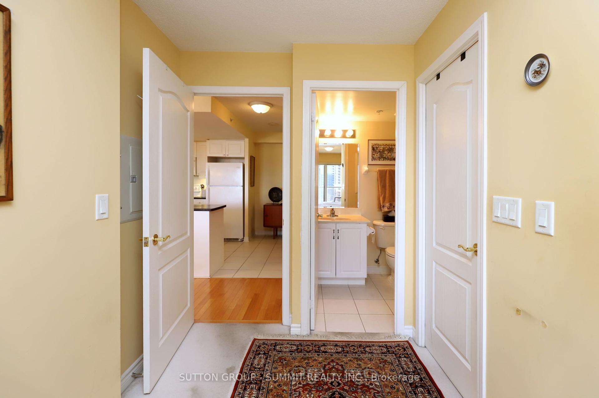 1207 - 350 PRINCESS ROYAL Drive, Mississauga, ON L5B 4N1