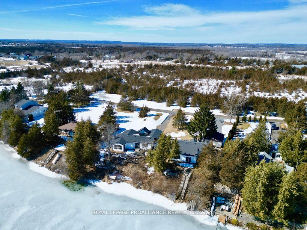 121 Juniper Lane, Prince Edward County, ON K0K 1A0