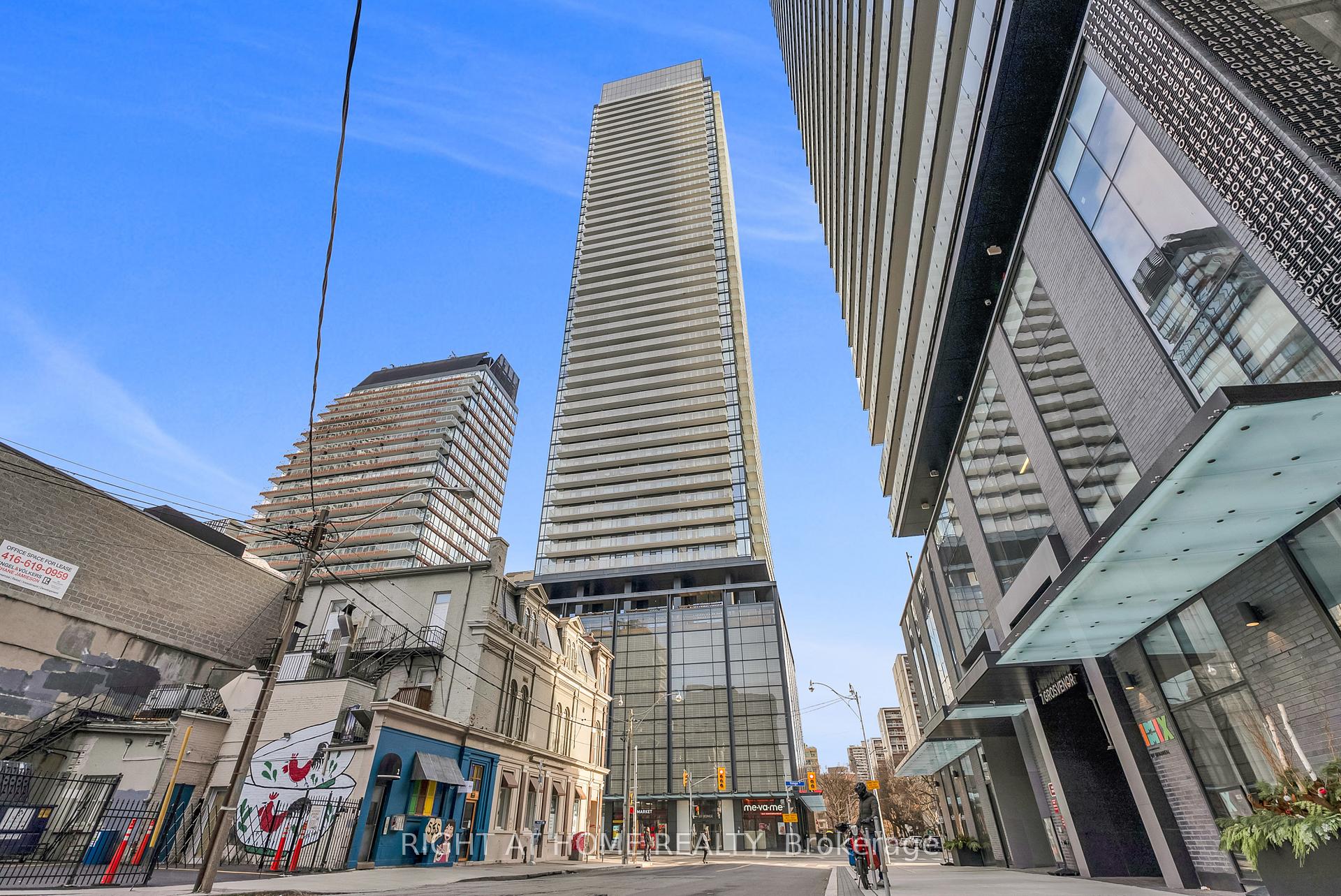 1212 - 501 Yonge Street, Toronto, ON M4Y 0G8