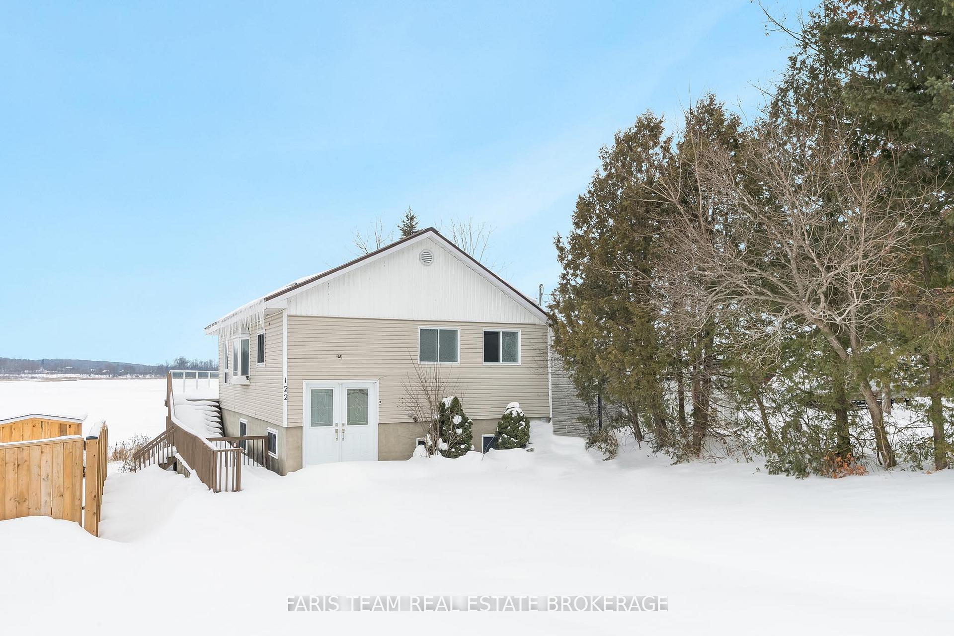 122 Mitchells Beach Road, Tay, ON L0K 2A0