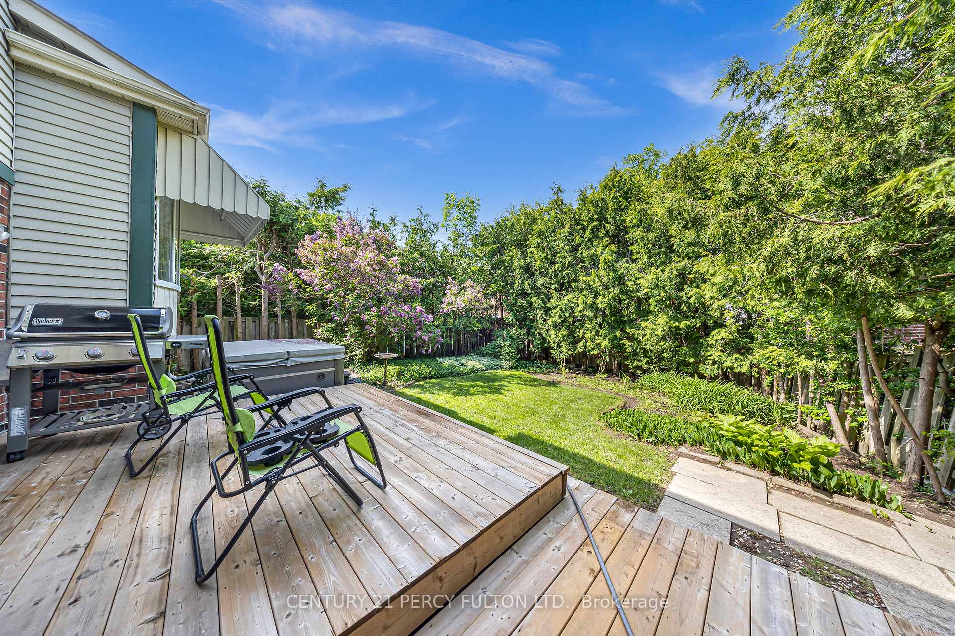 122 Wootten Way N, Markham, ON L3P 4C6