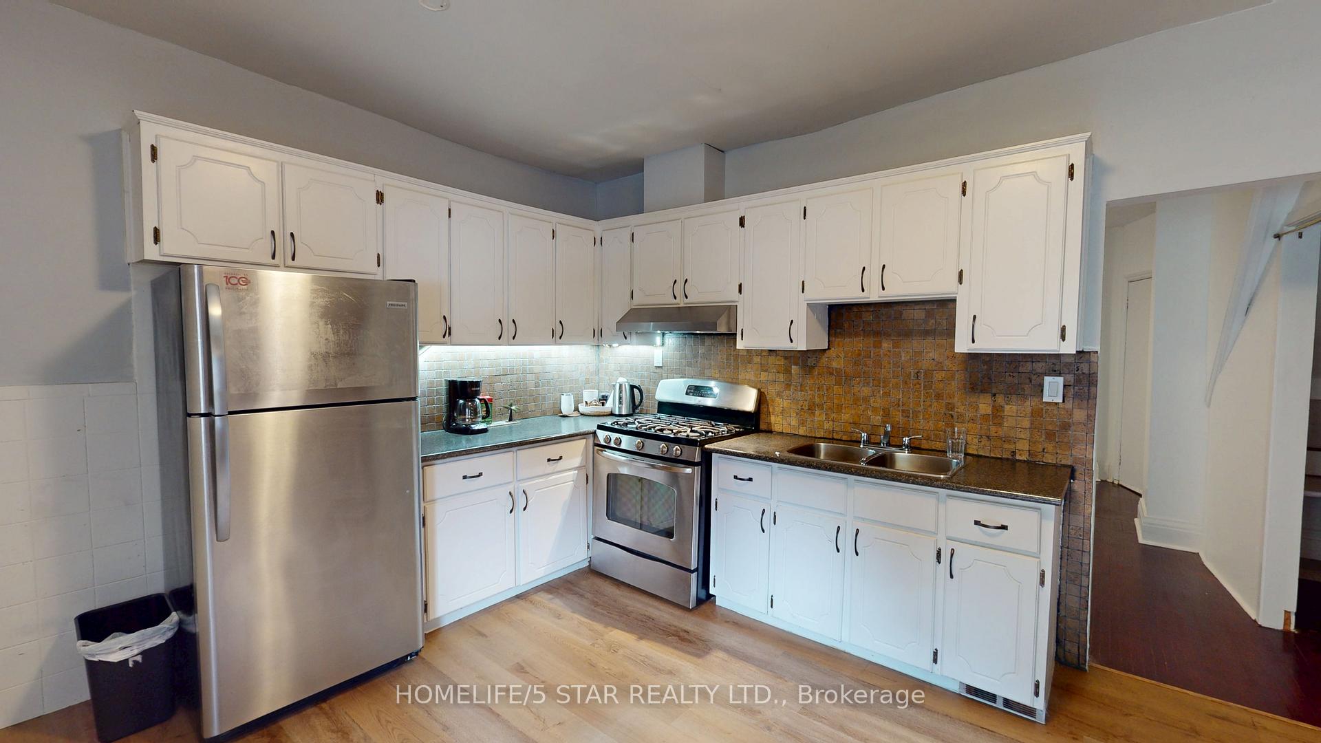 Main Floor - 1221 Shaw Street, Toronto, ON M6G 3N7