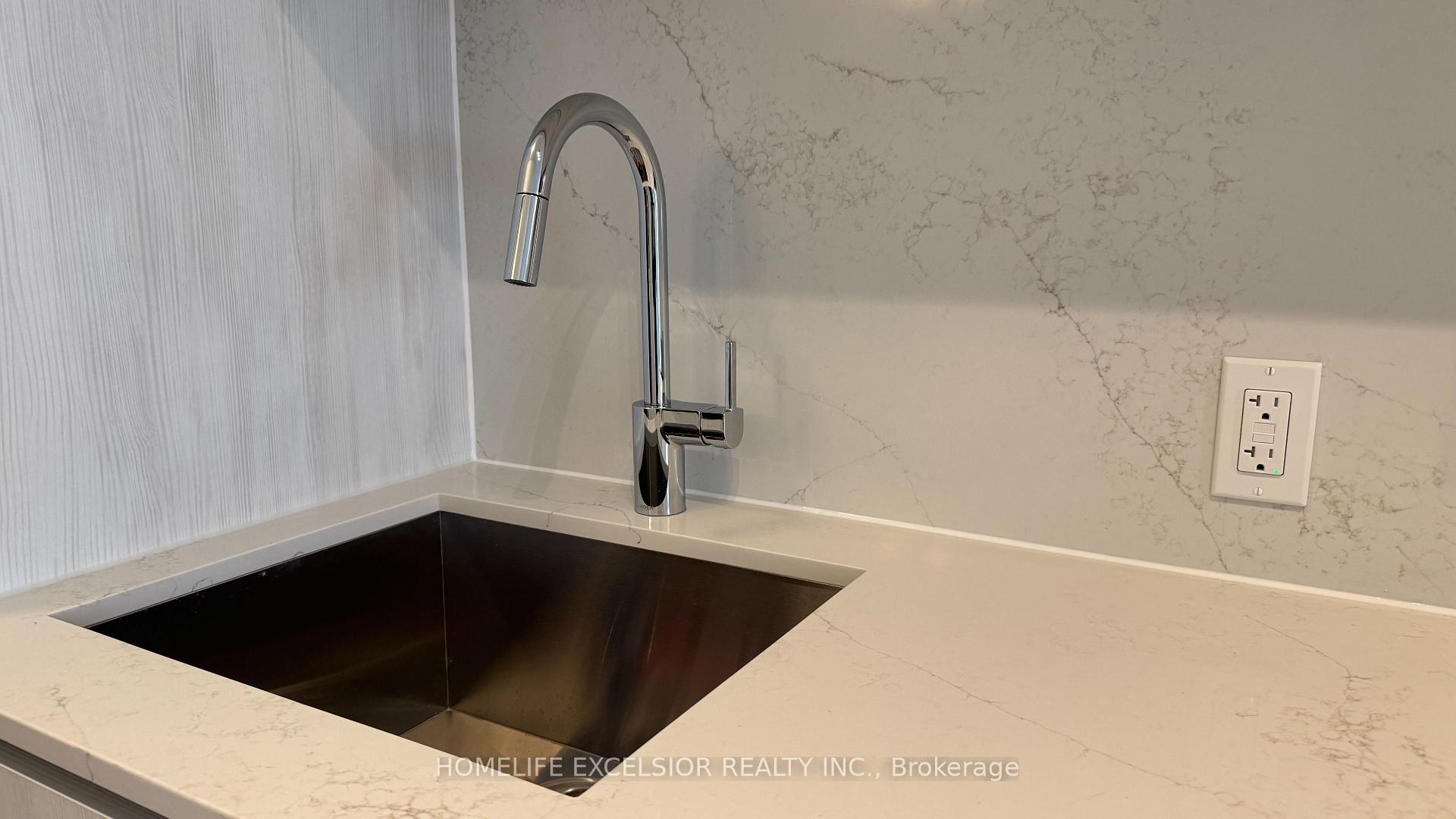 1226 - 5858 Yonge Street, Toronto, ON M2M 0C6