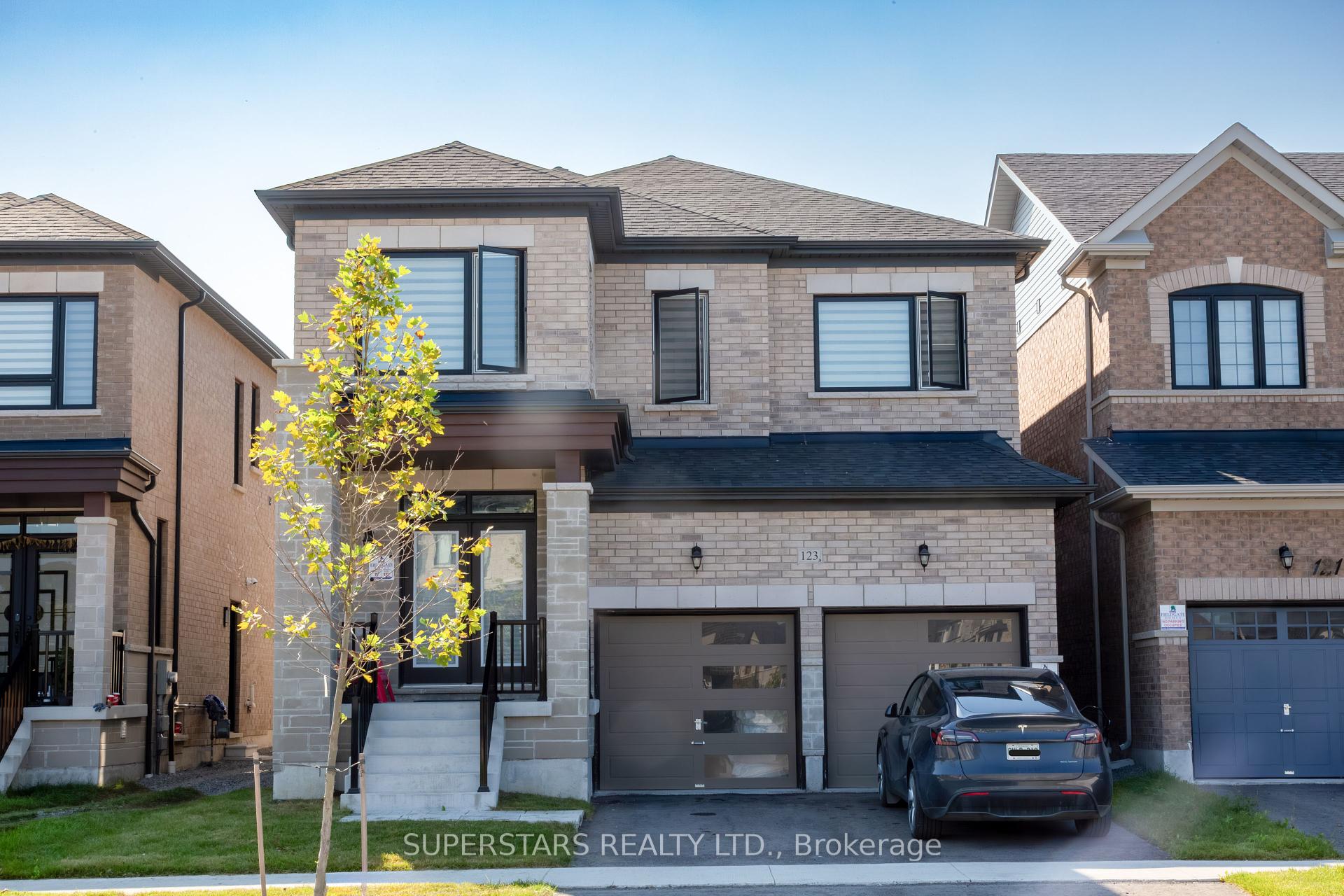 123 Micklefield Avenue, Whitby, ON L1P 0L3