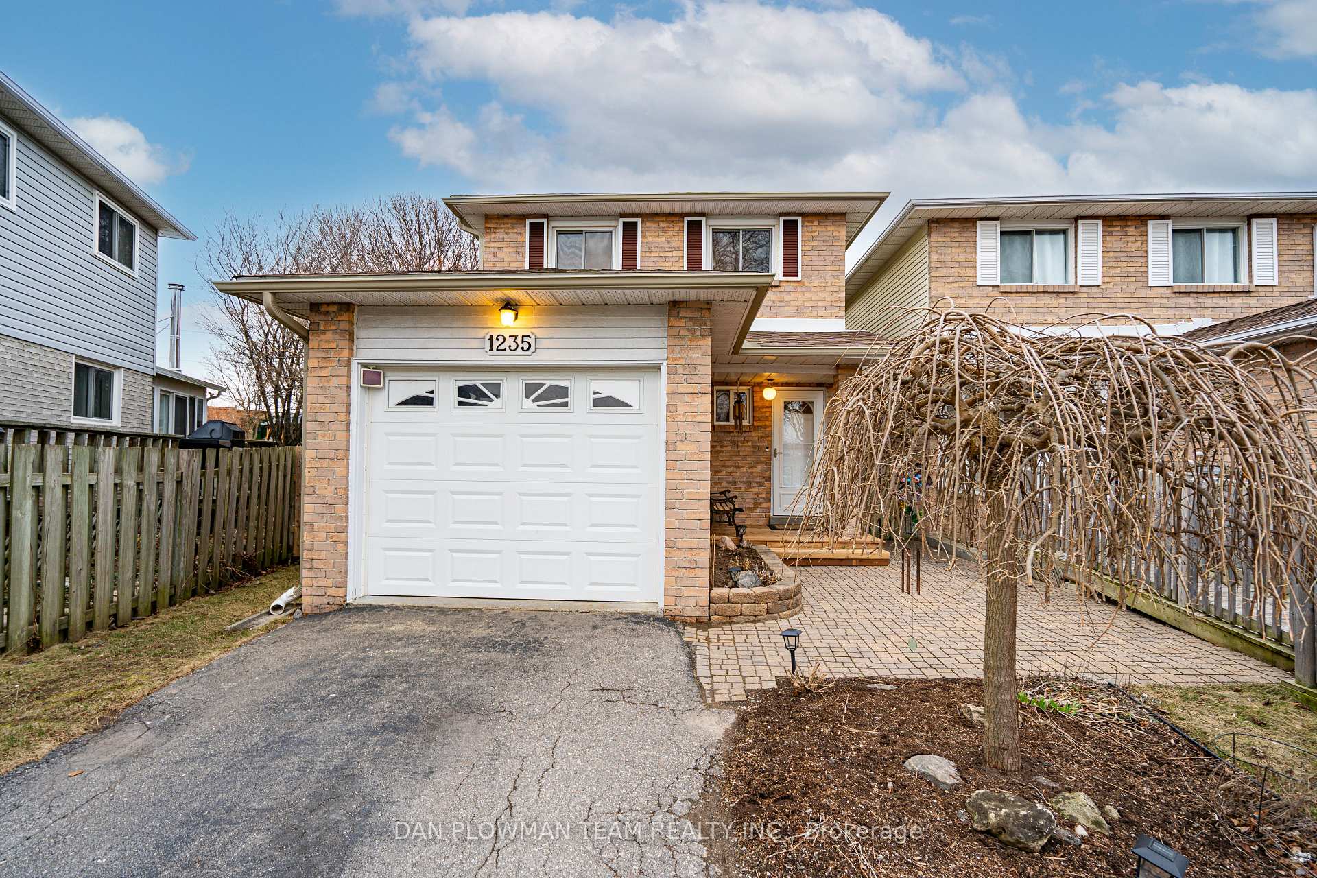 1235 Delmark Court, Oshawa, ON L1H 8K6