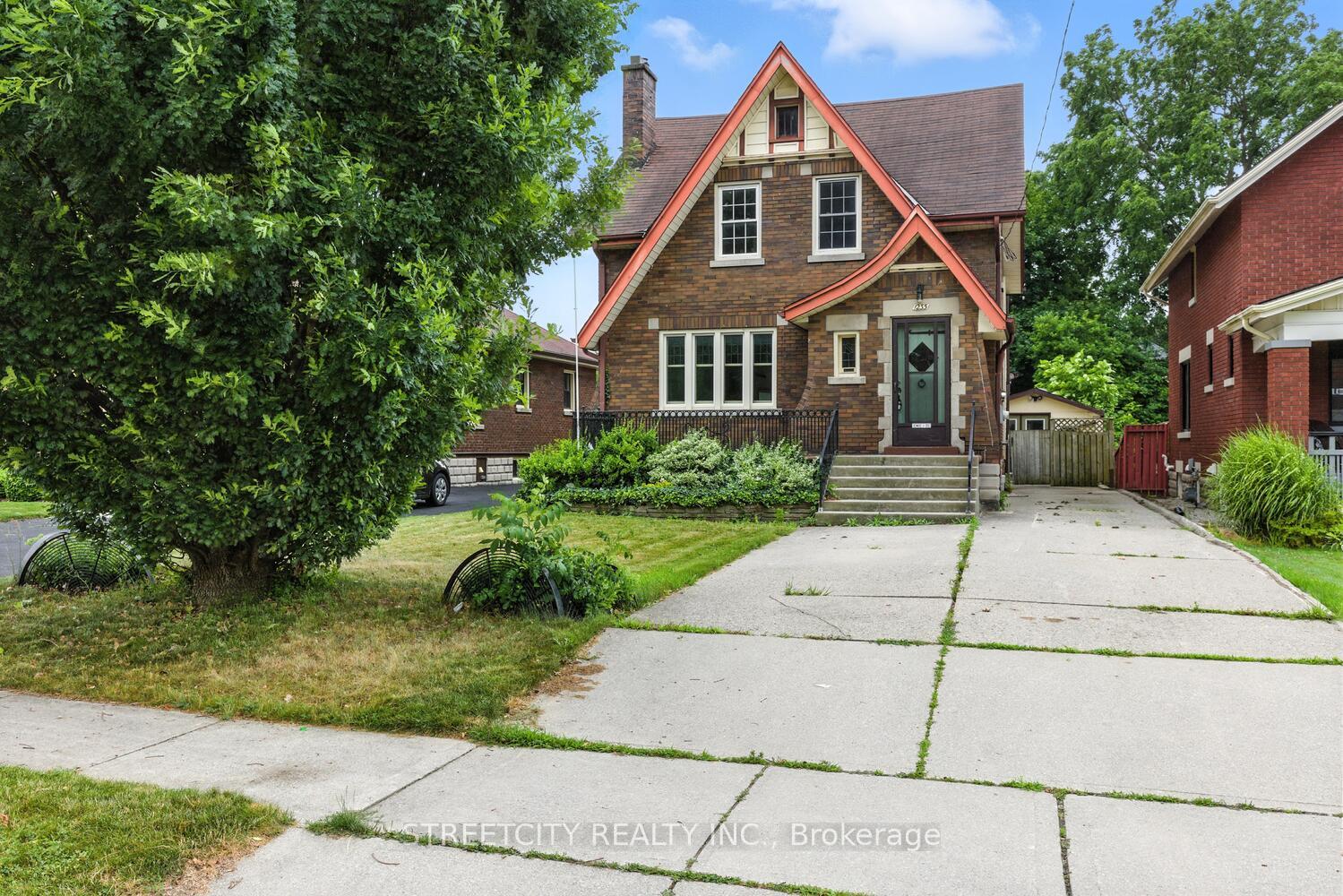 1235 King Street, London East, ON N5W 2Y3