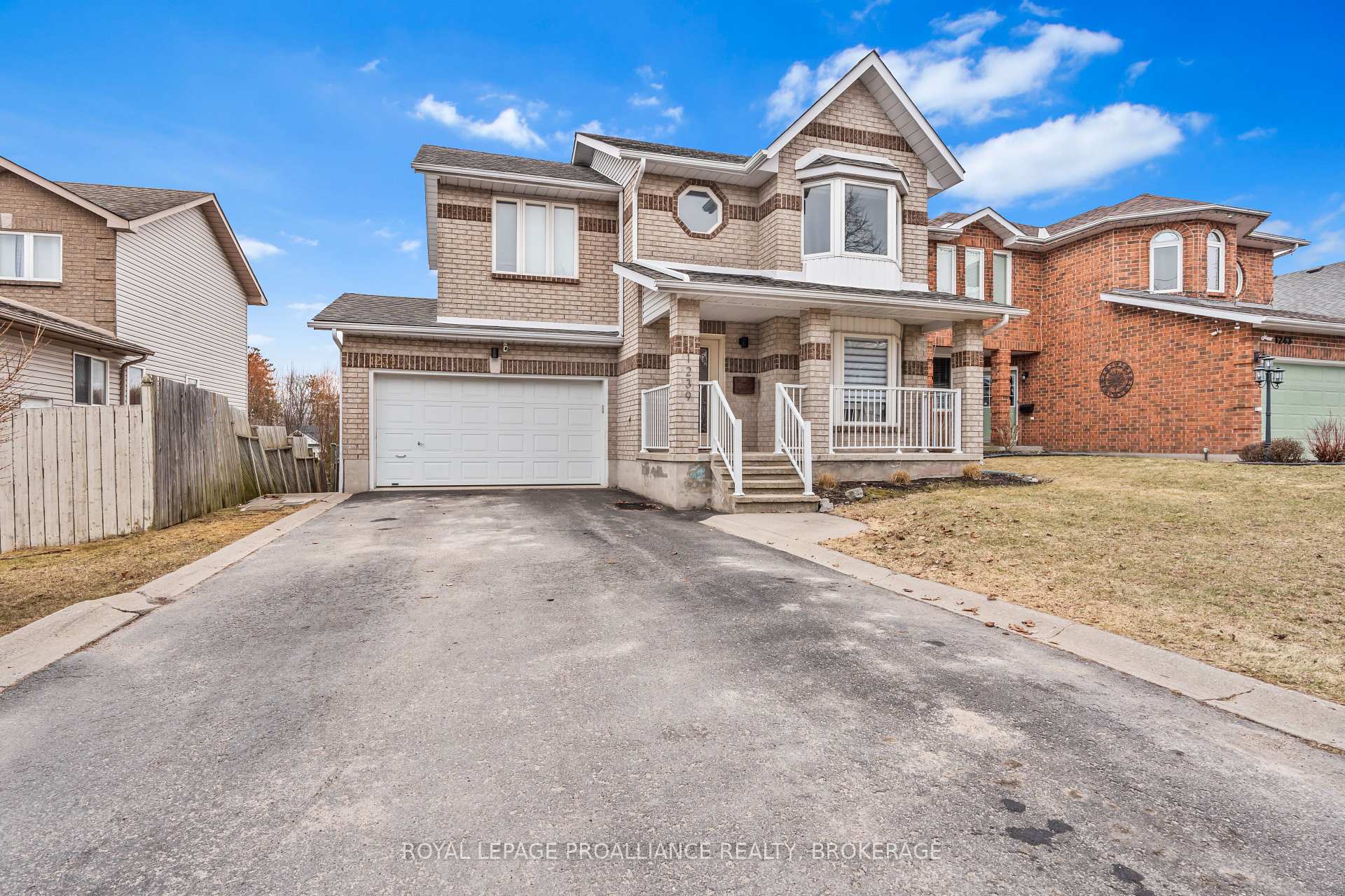 1239 Katharine Crescent, Kingston, ON K7P 2T8