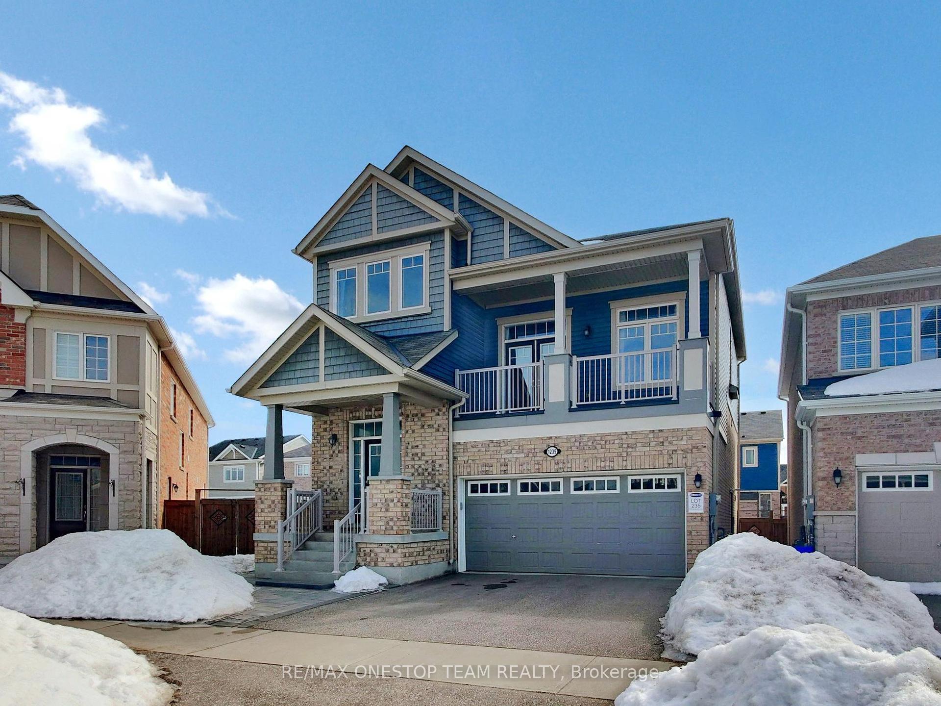 1239 Mceachern Court, Milton, ON L9E 1E4