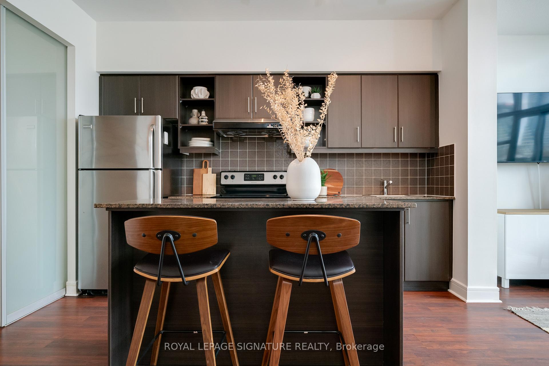 124 - 35 Brian Peck Crescent, Toronto, ON M4G 0A5