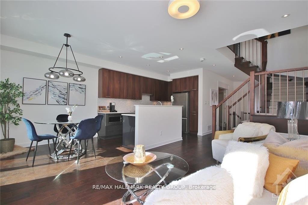 124 Helen Rapp Way, Blossom Park - Airport and Area, ON K1T 0N4