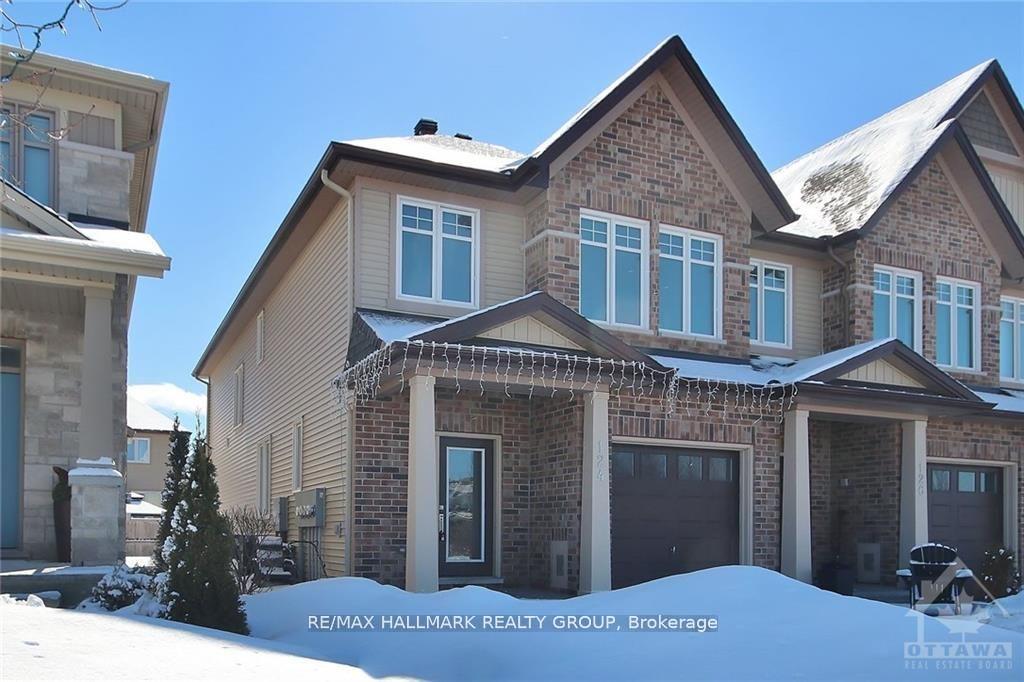 124 Helen Rapp Way, Blossom Park - Airport and Area, ON K1T 0N4