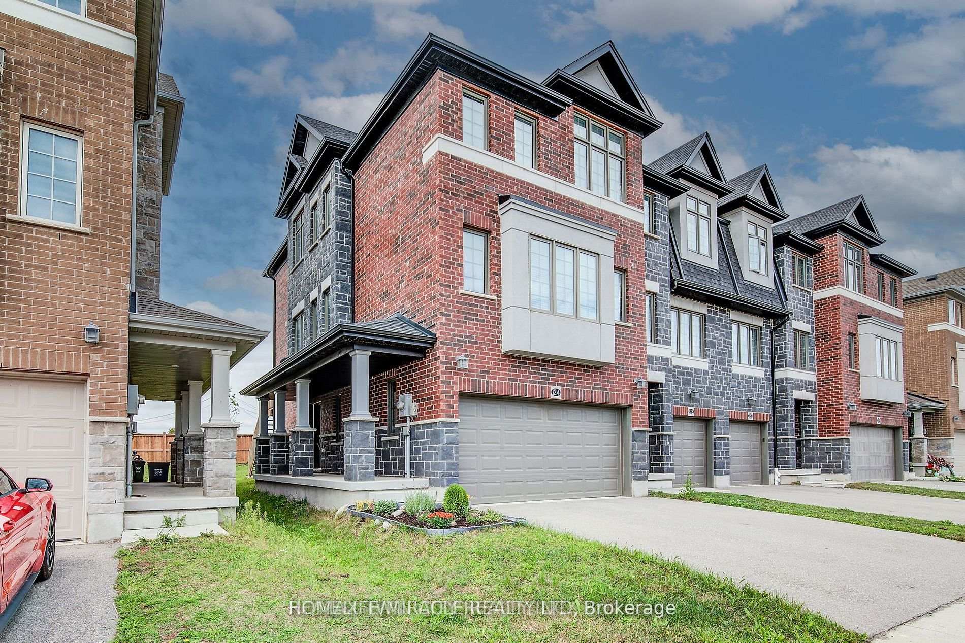 124 IAN ORMSTON Drive, Kitchener, ON N2P 2Y8