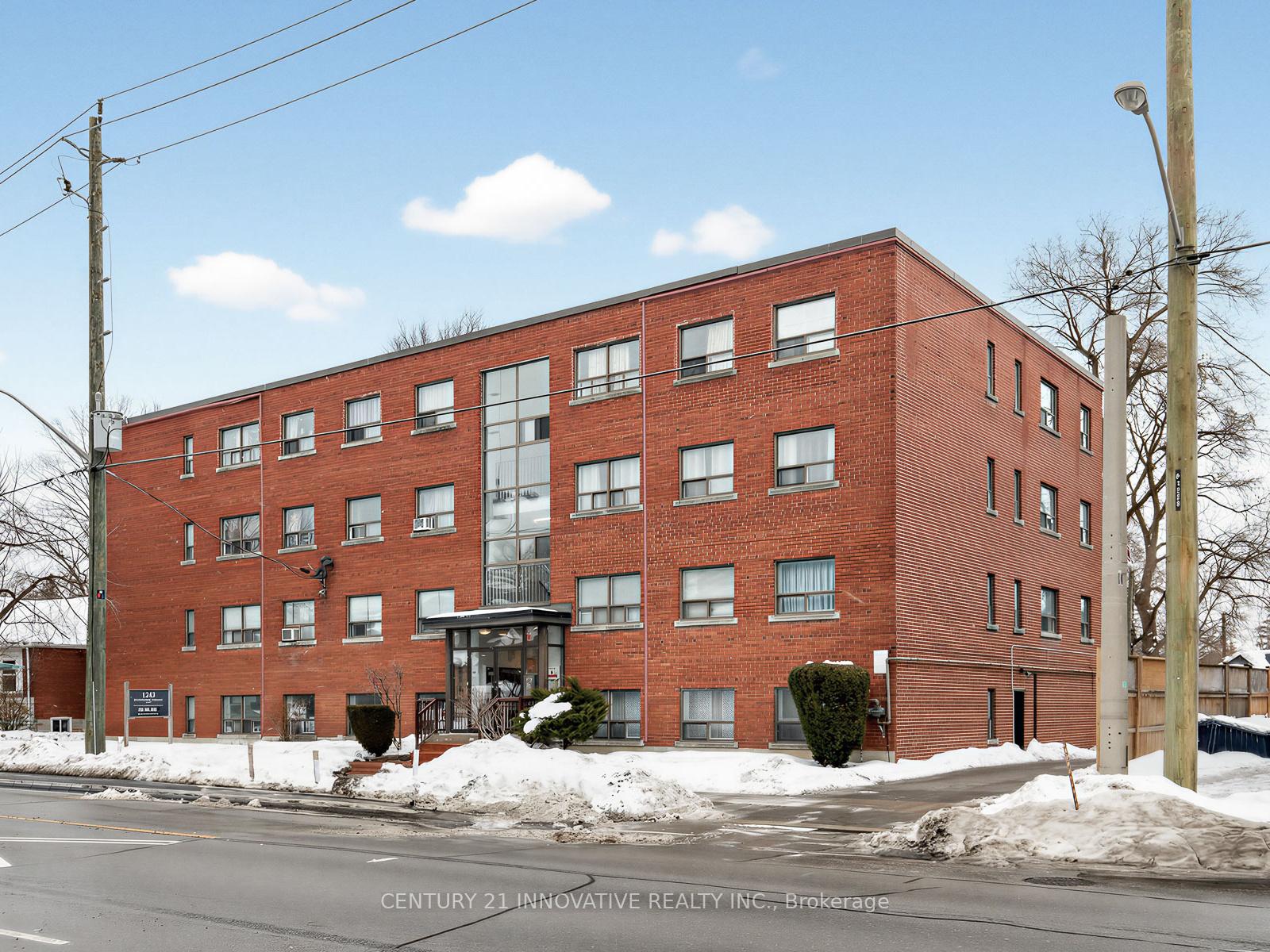 111 - 1243 Broadview Avenue, Toronto, ON M4K 2T3