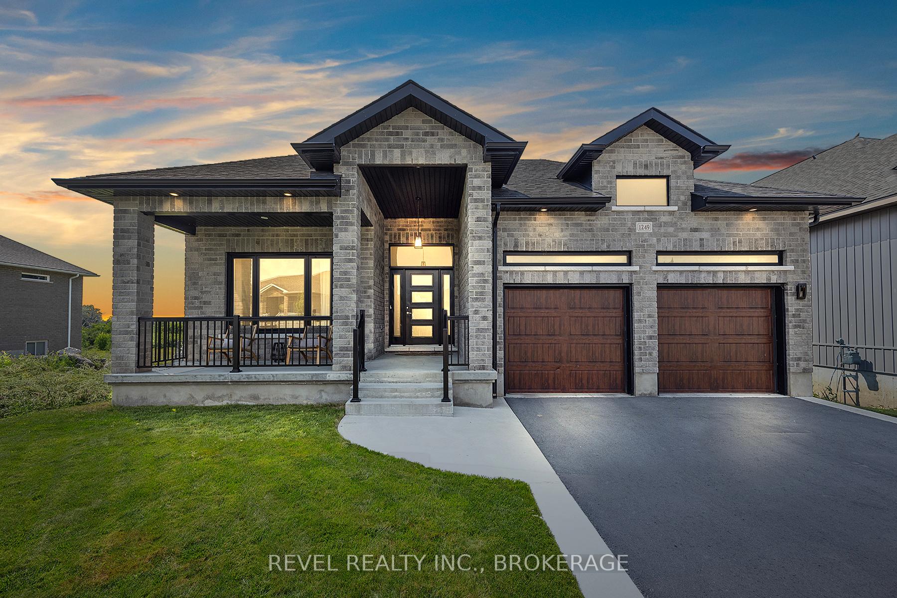 1249 Carfa Crescent, Kingston, ON K7P 0M8