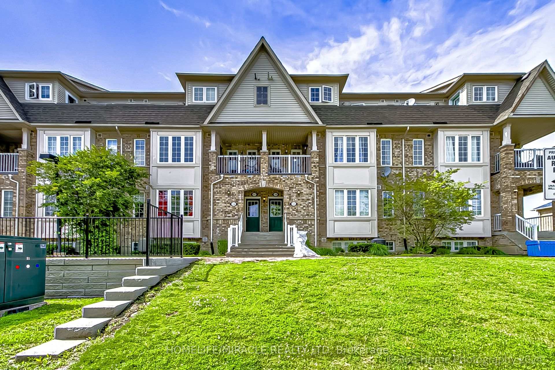 125 - 42 Pinery Trail, Toronto, ON M1B 6K2