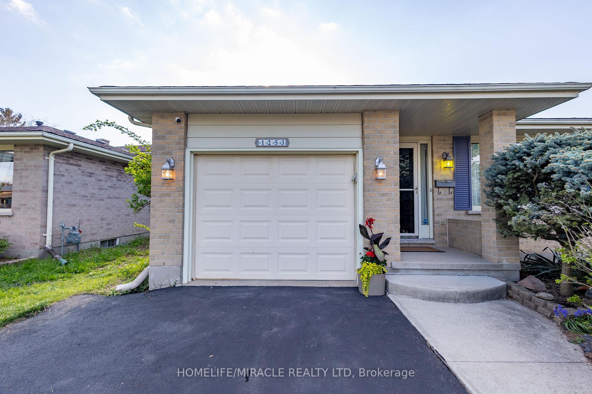 1253 Delphi Road, London East, ON N5Y 5B3