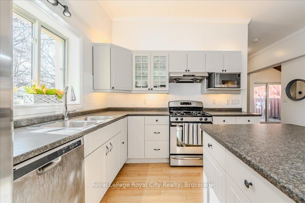 1257 Old 8 Highway, Hamilton, ON L0R 1Z0