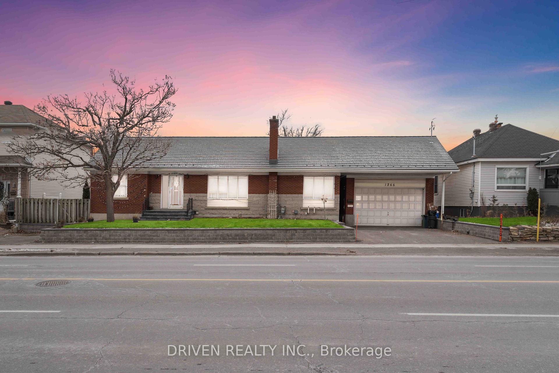 1266 Walkley Road, Hunt Club - South Keys and Area, ON K1V 6P7