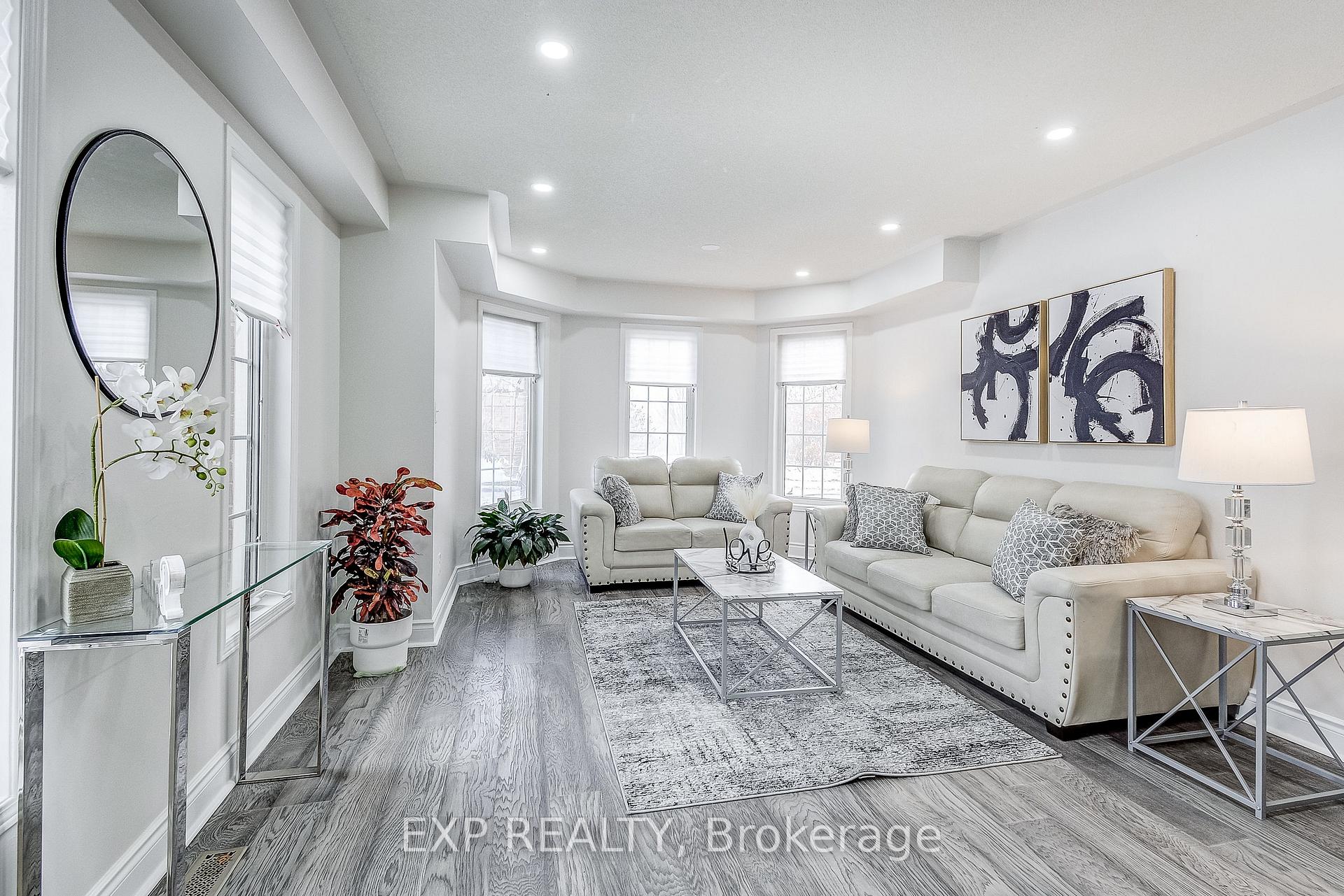127 Worthington Avenue, Brampton, ON L7A 3H3