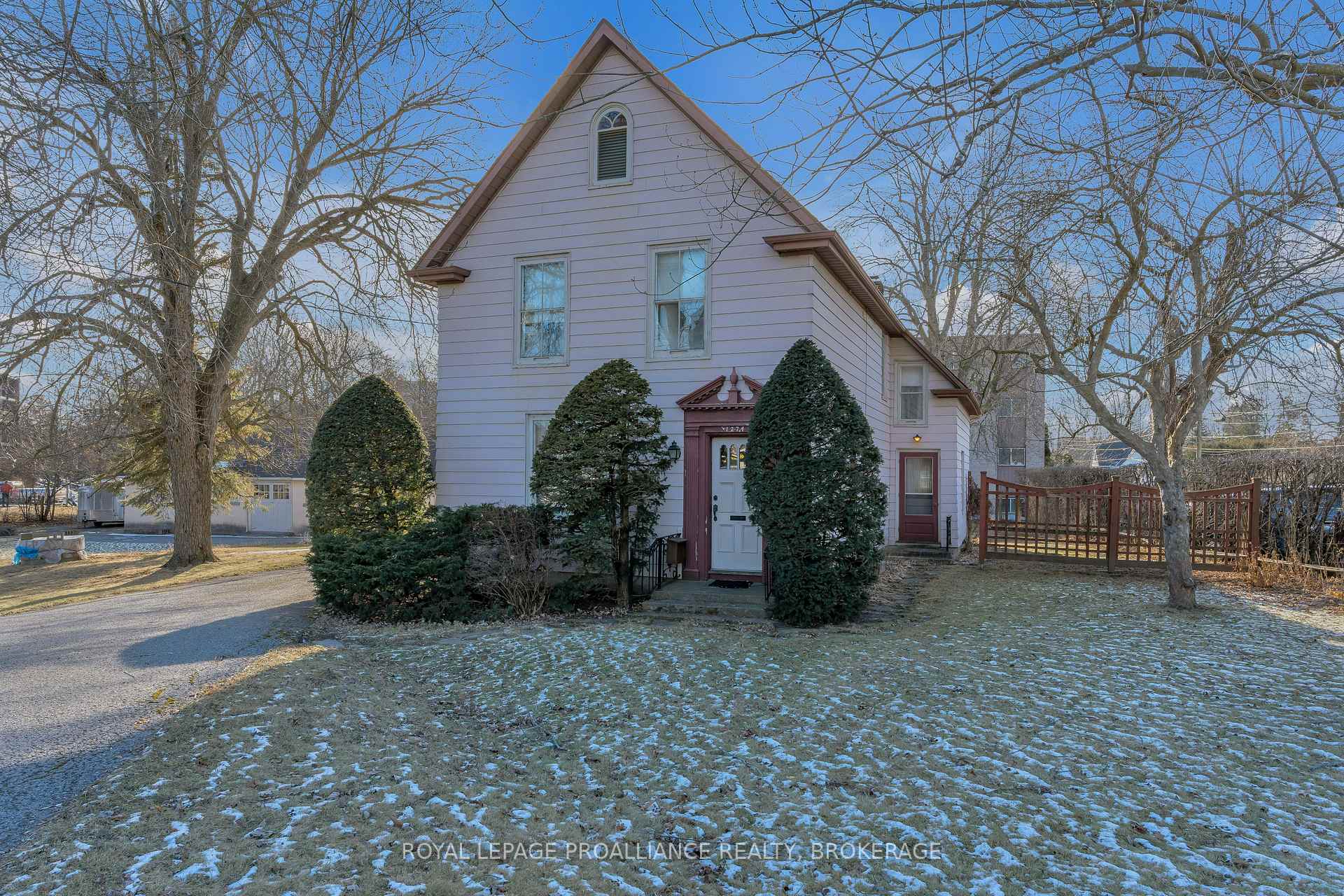 1274 Princess Street, Kingston, ON K7M 3C9