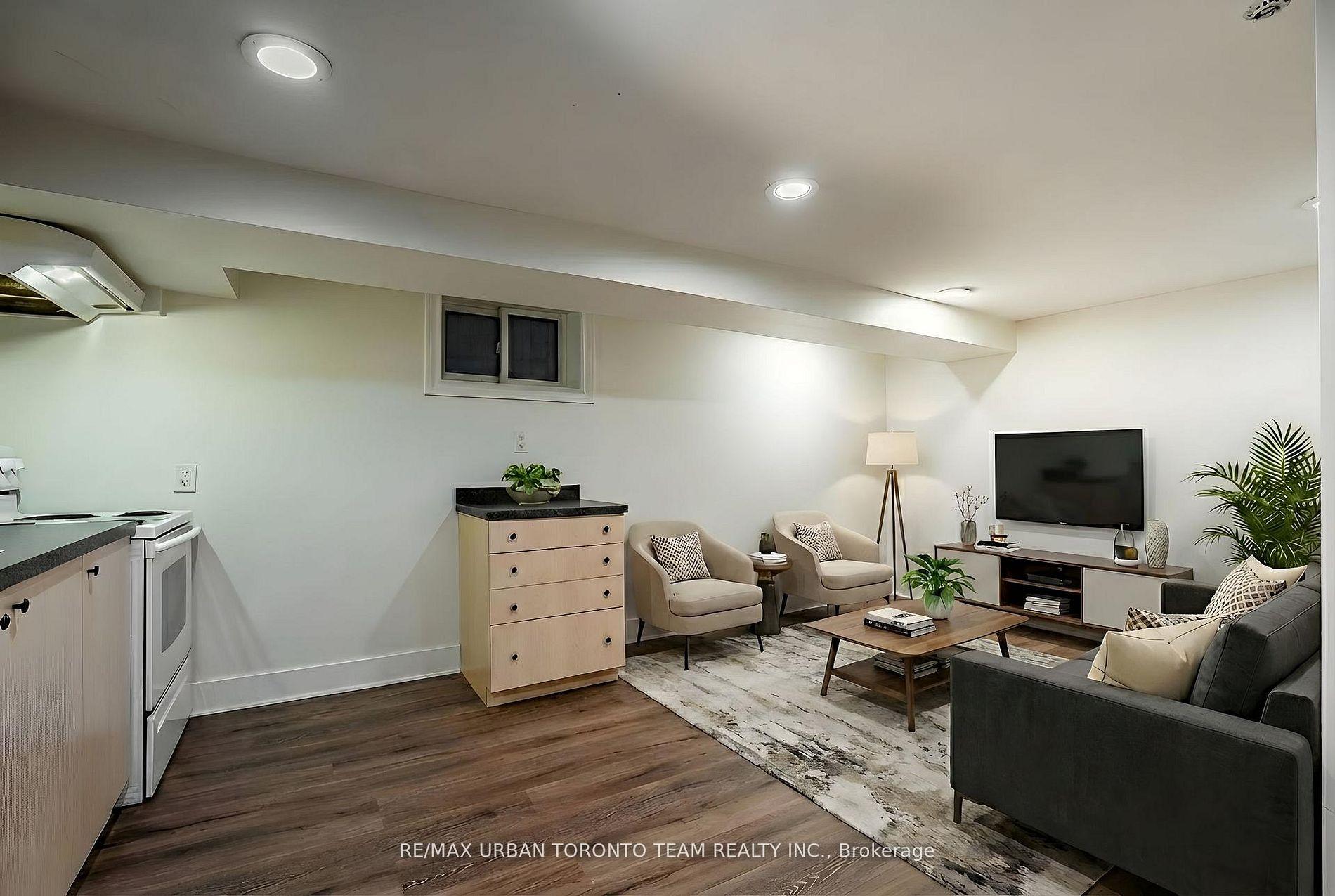 Main - 1277 Broadview Avenue, Toronto, ON M4K 2T5